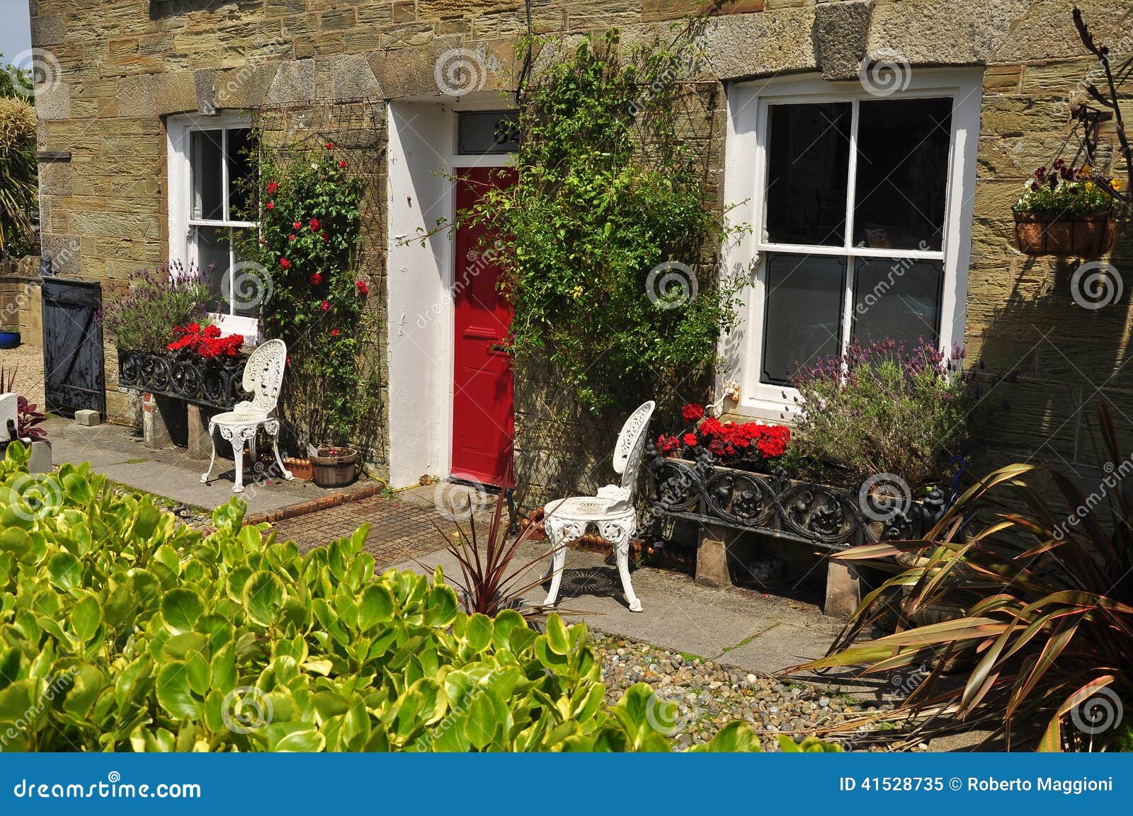 Traditionele Engelse Voortuin Cornwall, Engeland, Het UK Stock ...