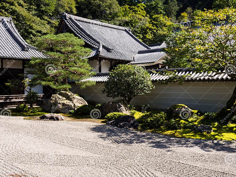 Traditionele Japanse Rotstuin Stock Afbeelding - Image of textuur ...