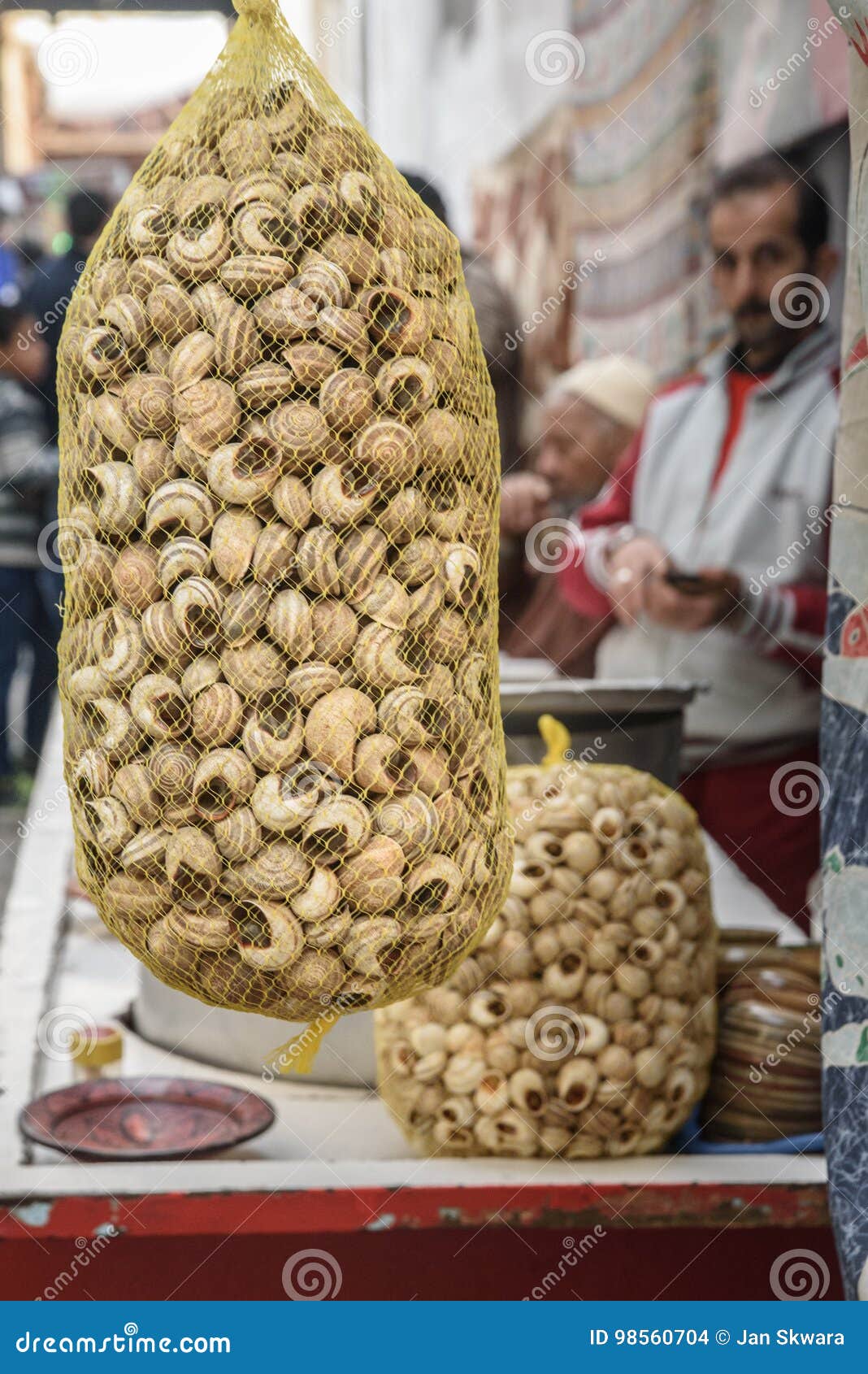 Traditionele Marokkaanse Markt Souk in Fez, Marokko Redactionele Stock ...