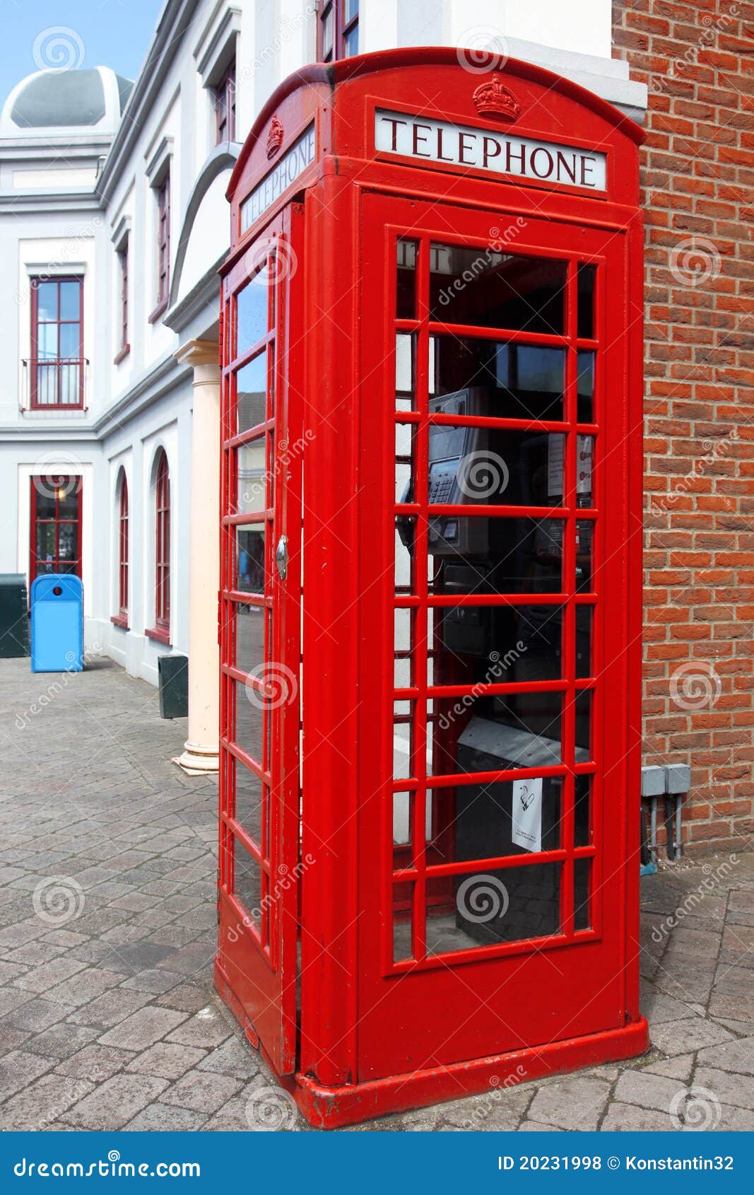 Traditionele Rode Telefooncel in Londen Stock Foto - Image of ...
