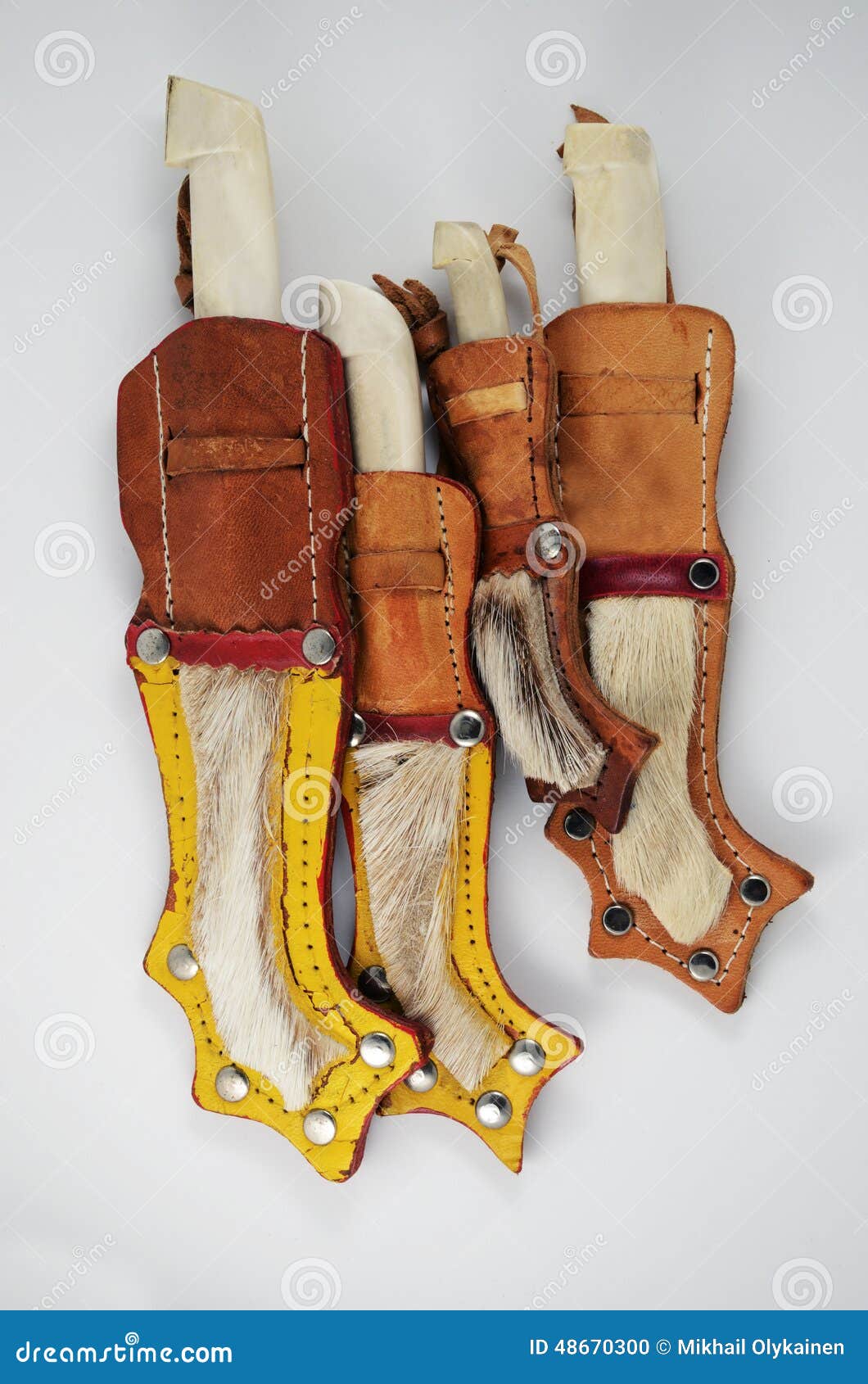 Traditionelles Finnisches Messer Vier Puukko Stockfoto - Bild von ...