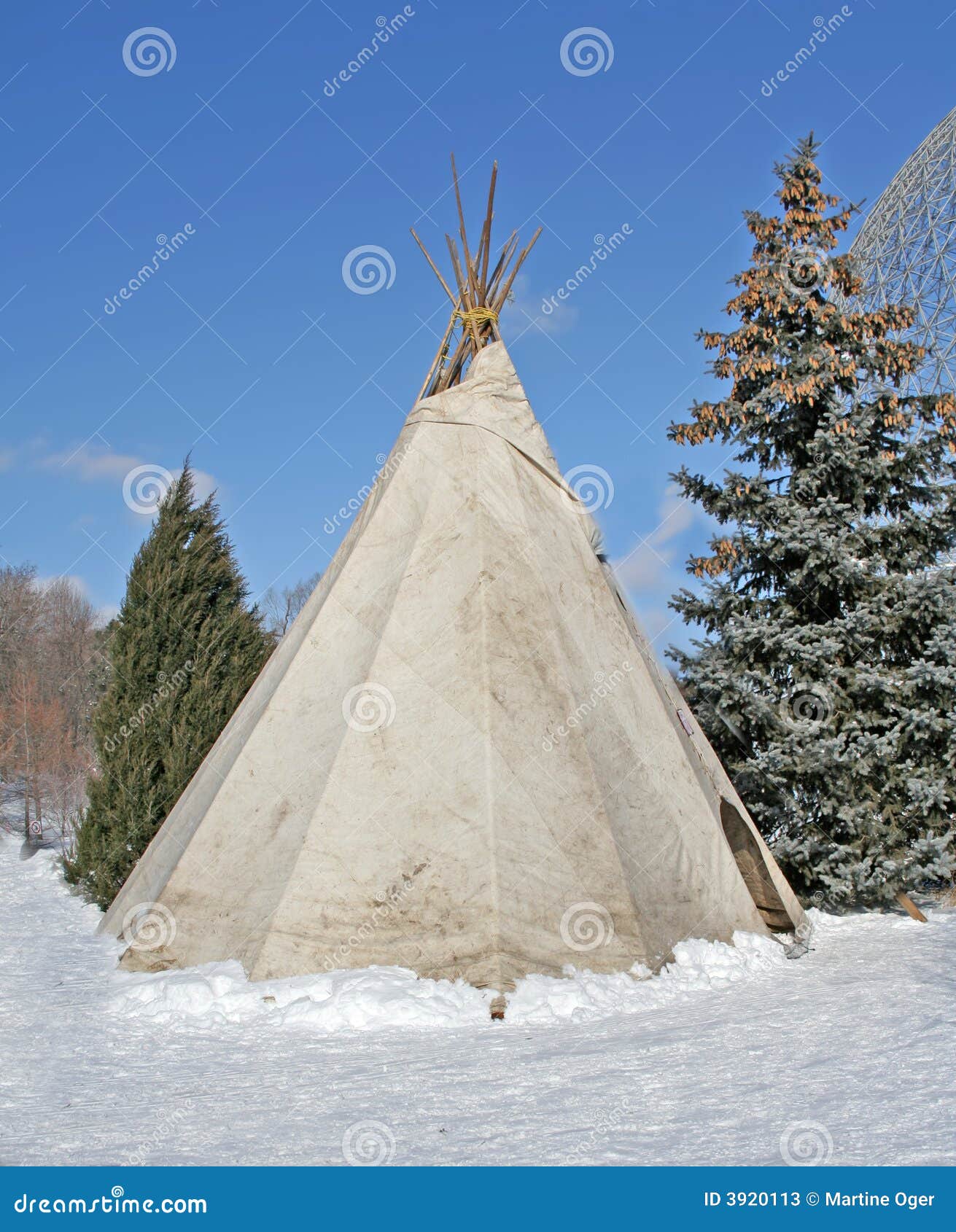 Traditionnal teepee . stock image. Image of nature, lodging - 3920113