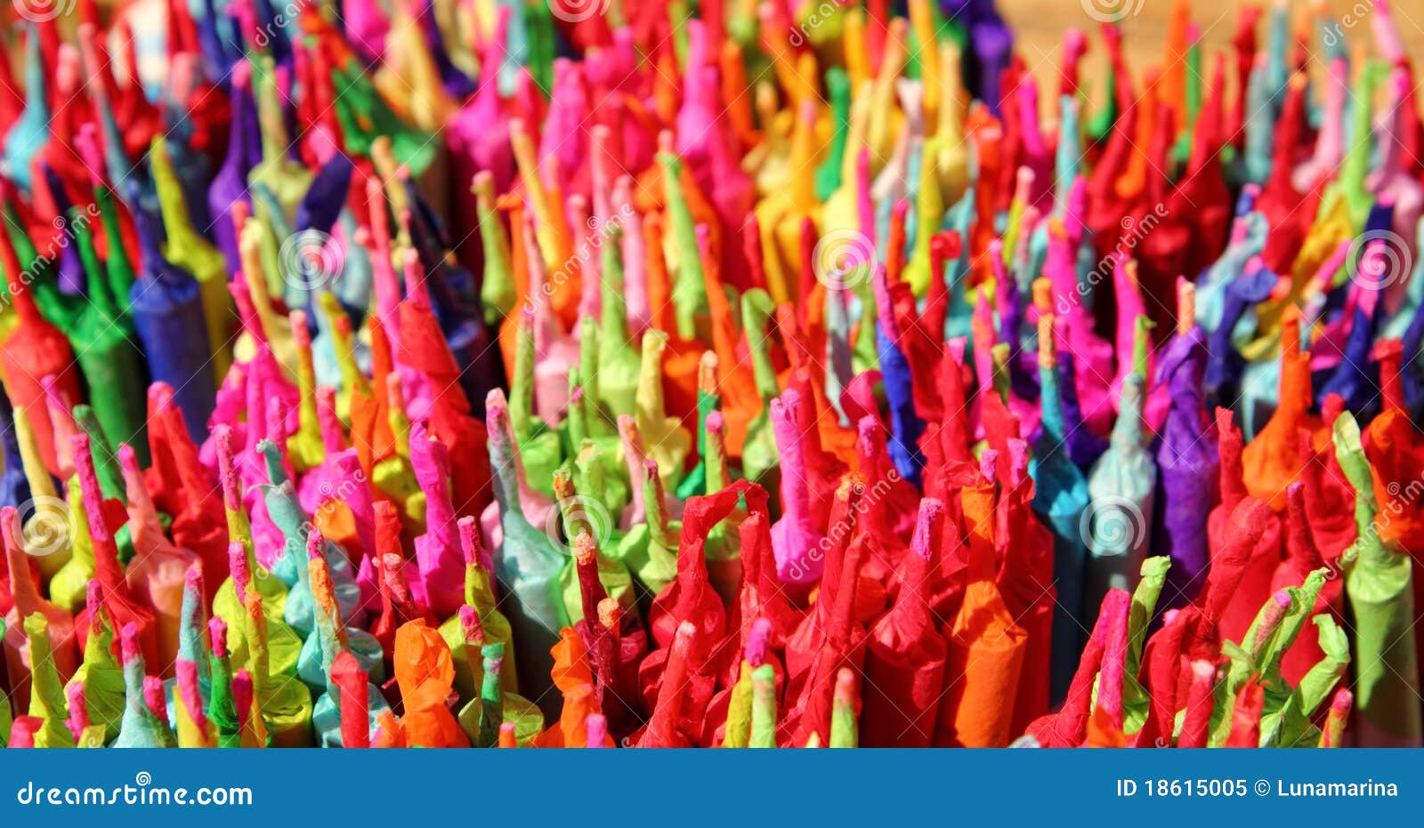 Tradizionale Handmade Dei Petardi Variopinti Immagine Stock - Immagine ...