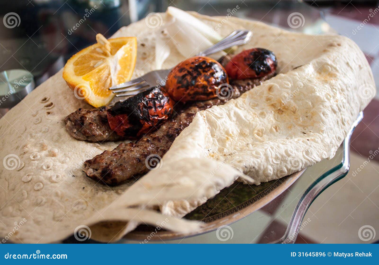 Tradtional mat i Iran arkivfoto. Bild av matställe, tomater - 31645896