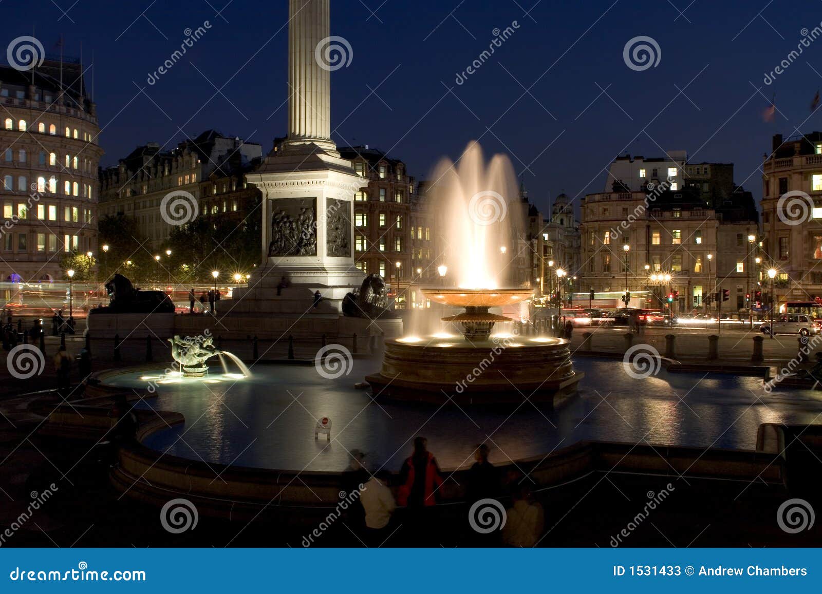 Trafalgar Square at Night editorial stock photo. Image of column - 1531433