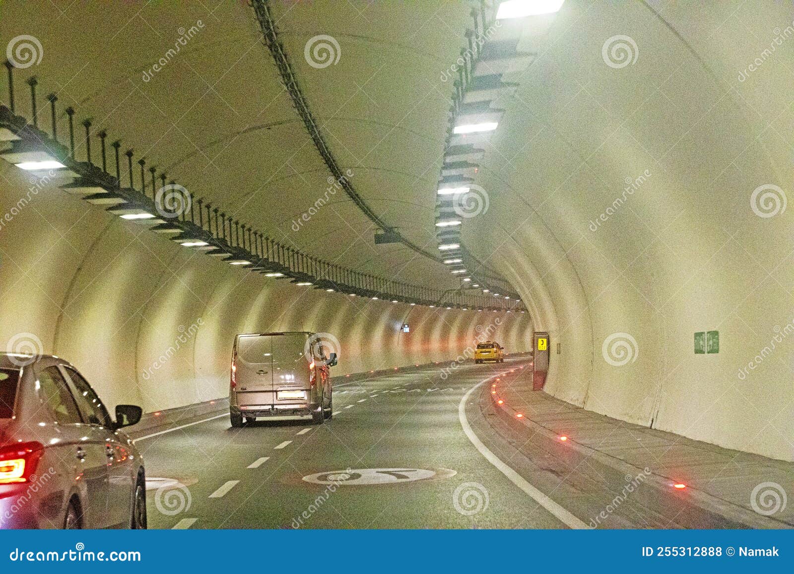 Traffic through Autobahn Tunnel Across Bosphorus Speed Limit ...