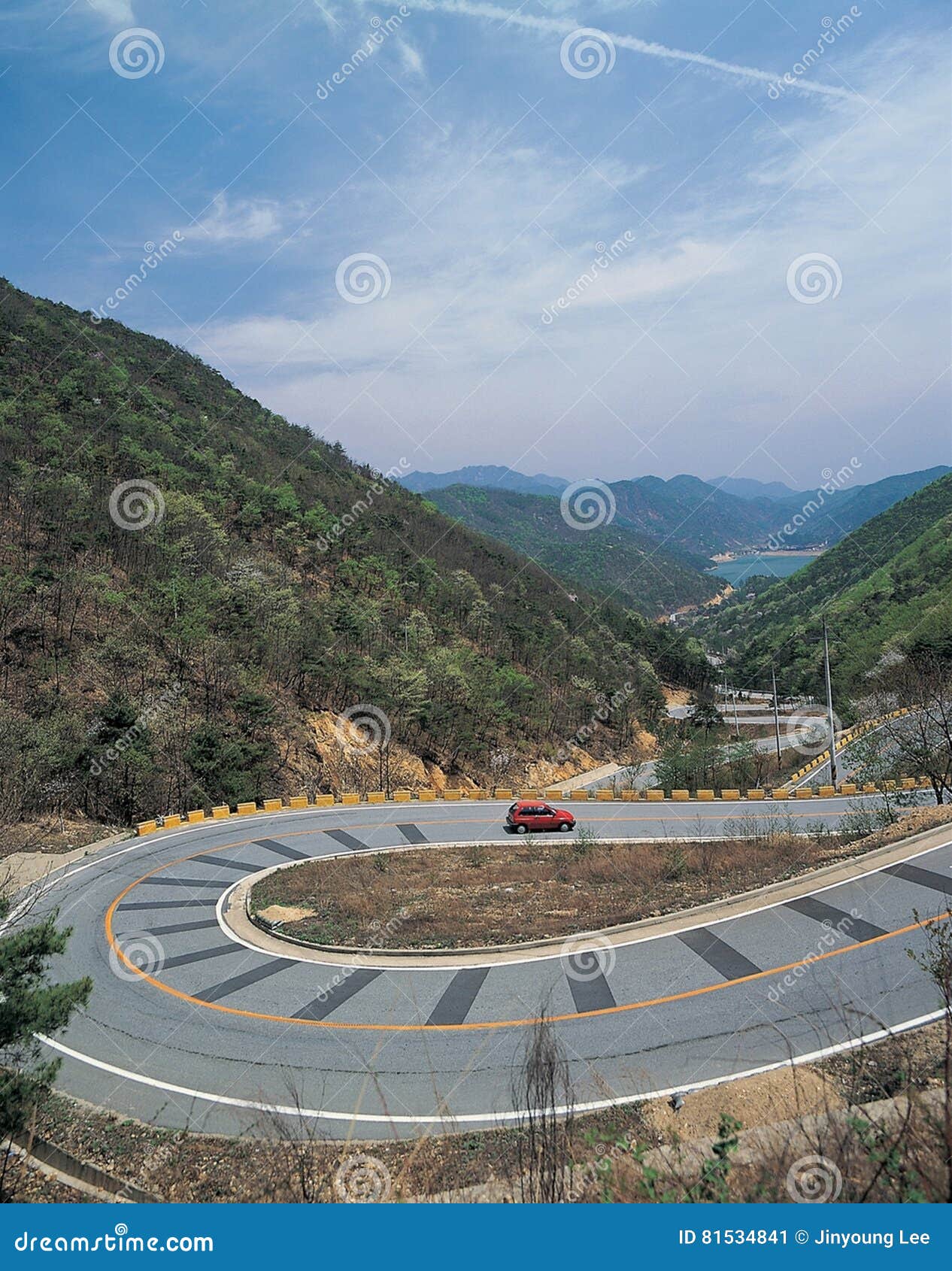 Traffic stock image. Image of vehicle, road, curve, ridge - 81534841