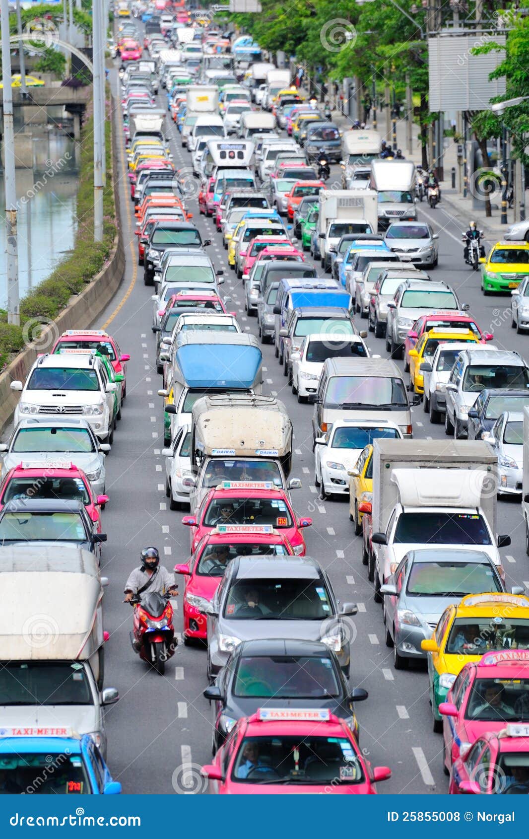 Traffic Jam editorial stock photo. Image of cars, cityscape - 25855008