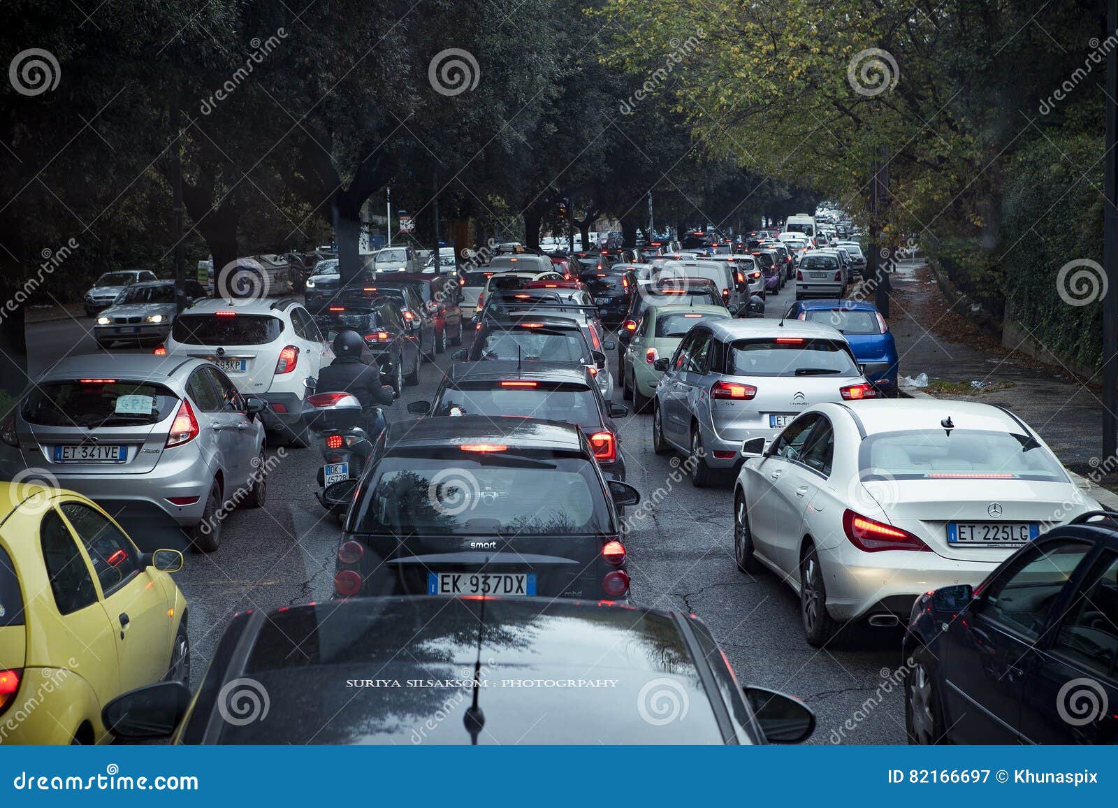 Traffic jam in rome italy editorial photography. Image of traffic ...