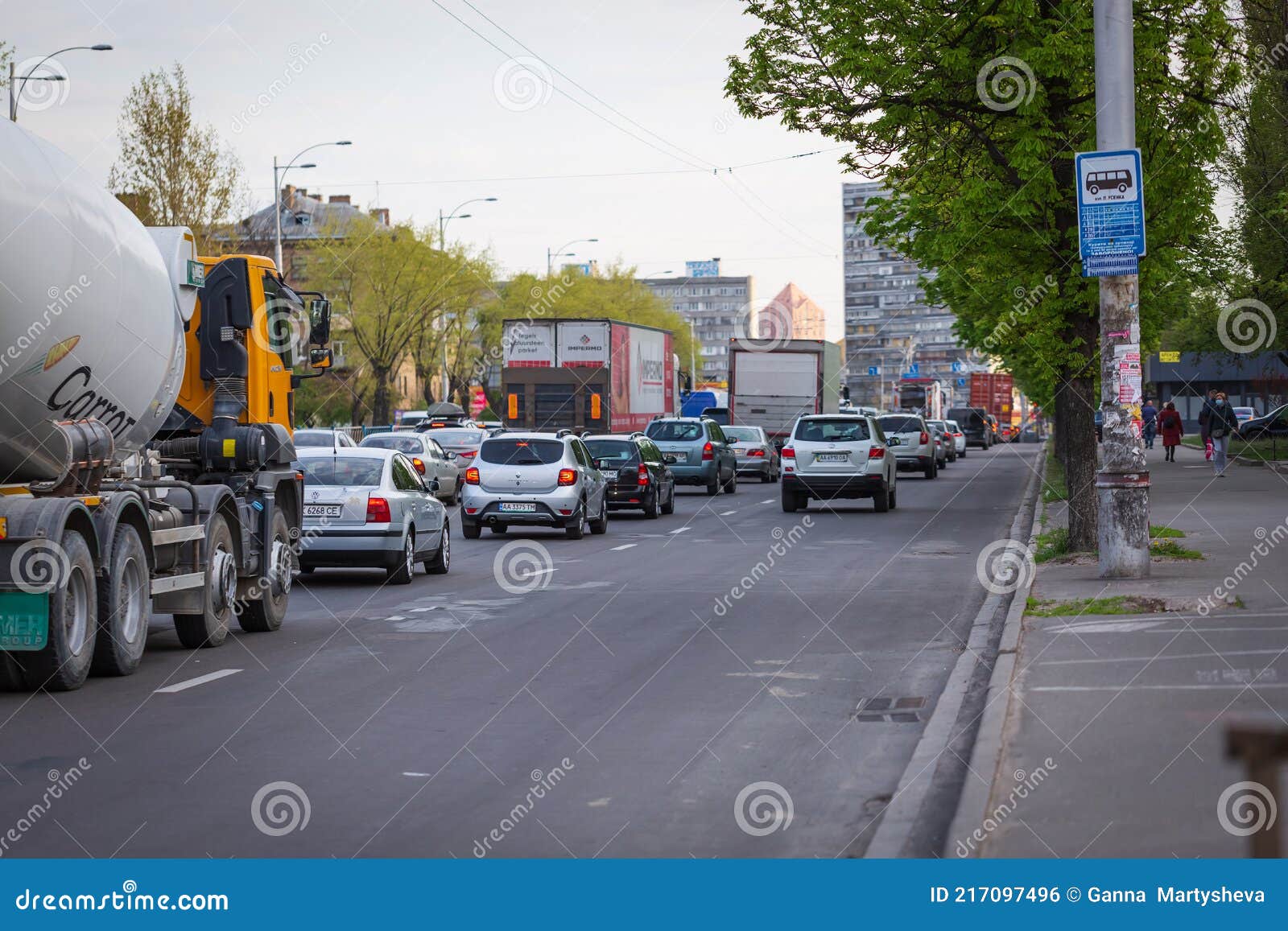Traffic Jam during Rush Hour Editorial Photo - Image of road, black ...
