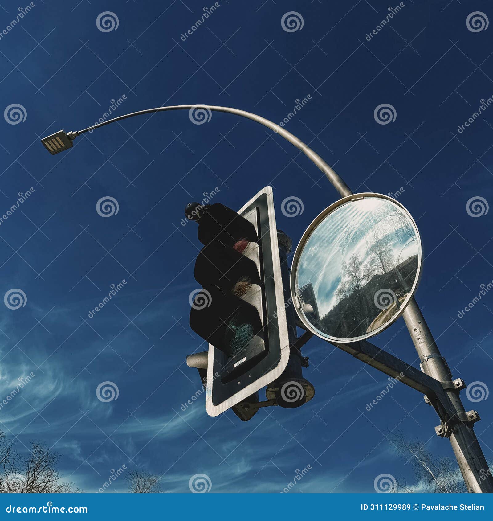 Traffic Light in Bern. Stop Light with Mirror Reflecting the Waiting ...
