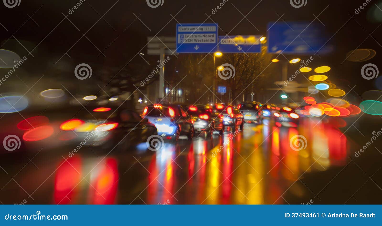 Traffic light in rain city stock image. Image of blurred - 37493461