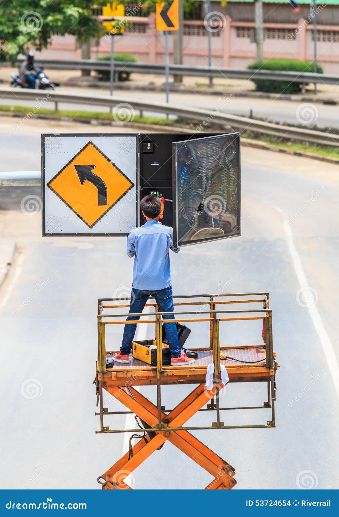 Traffic light repairing editorial stock image. Image of semaphore ...