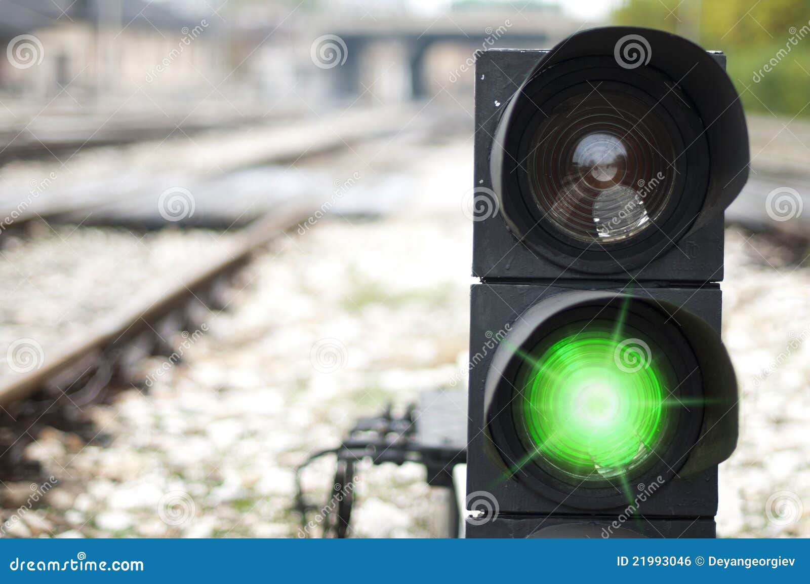 Red And Green Light Led On Electric Control Panel Showing On/off Status ...