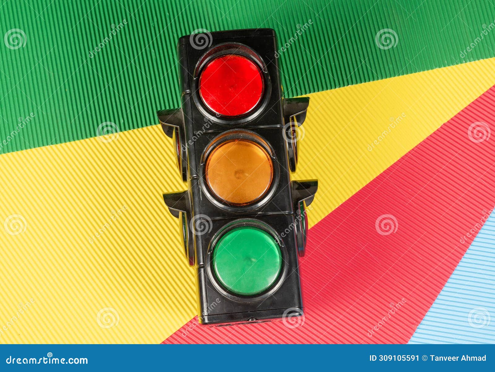 Traffic Lights with Contrast Background - Risk Management Concept Stock ...