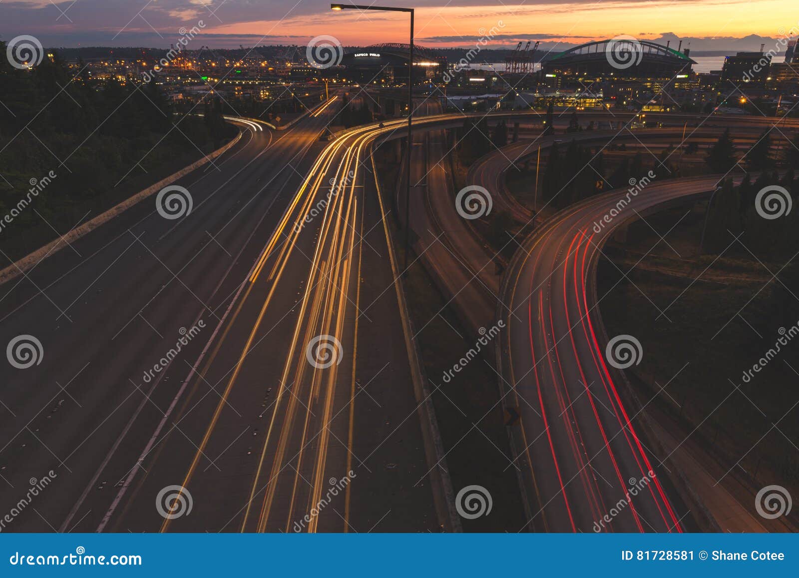 Traffic Lights Streaking Down Roads in Seattle, Washington Editorial ...