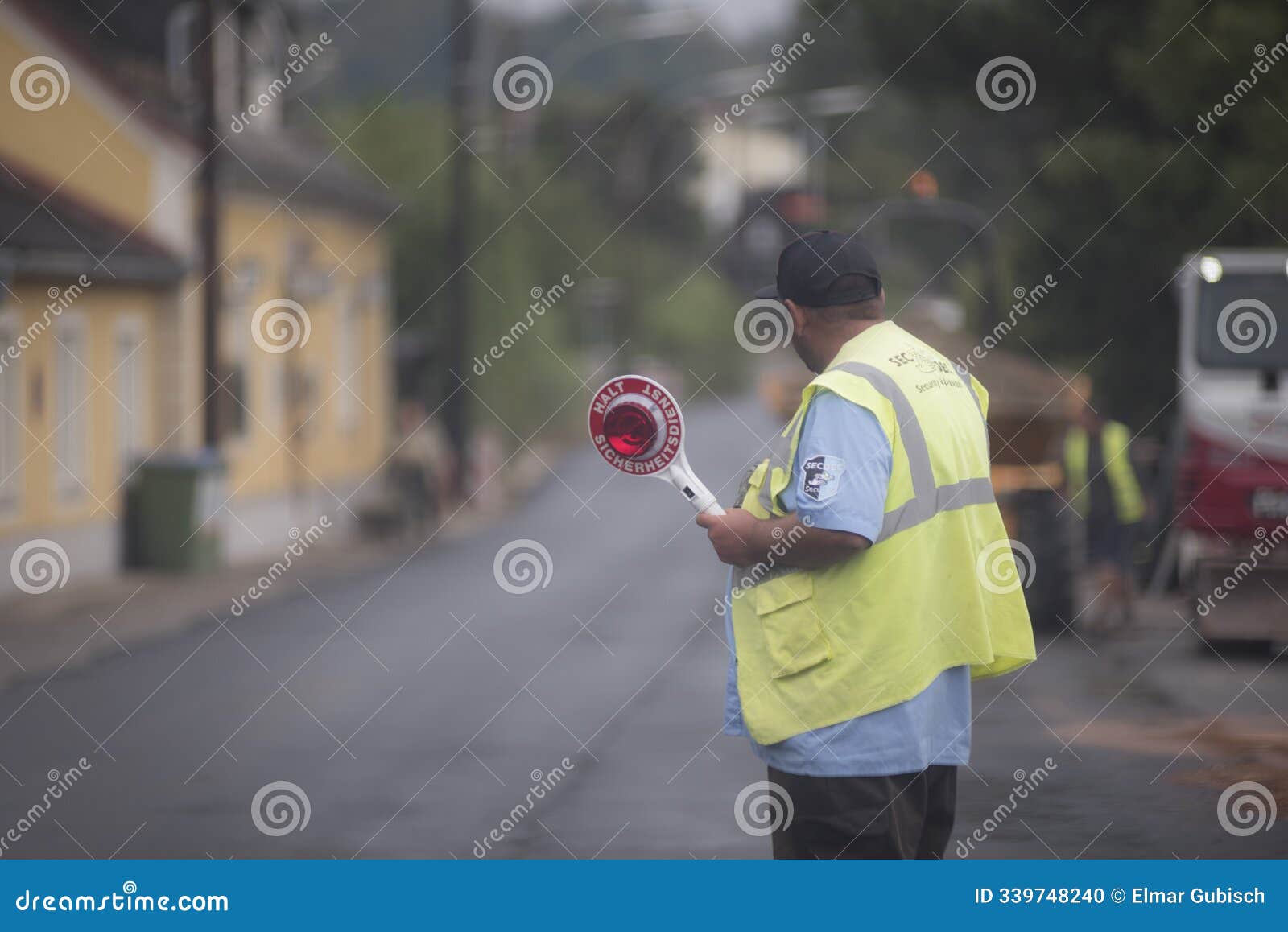 Traffic Management and Road Signs Editorial Image - Image of mobility ...