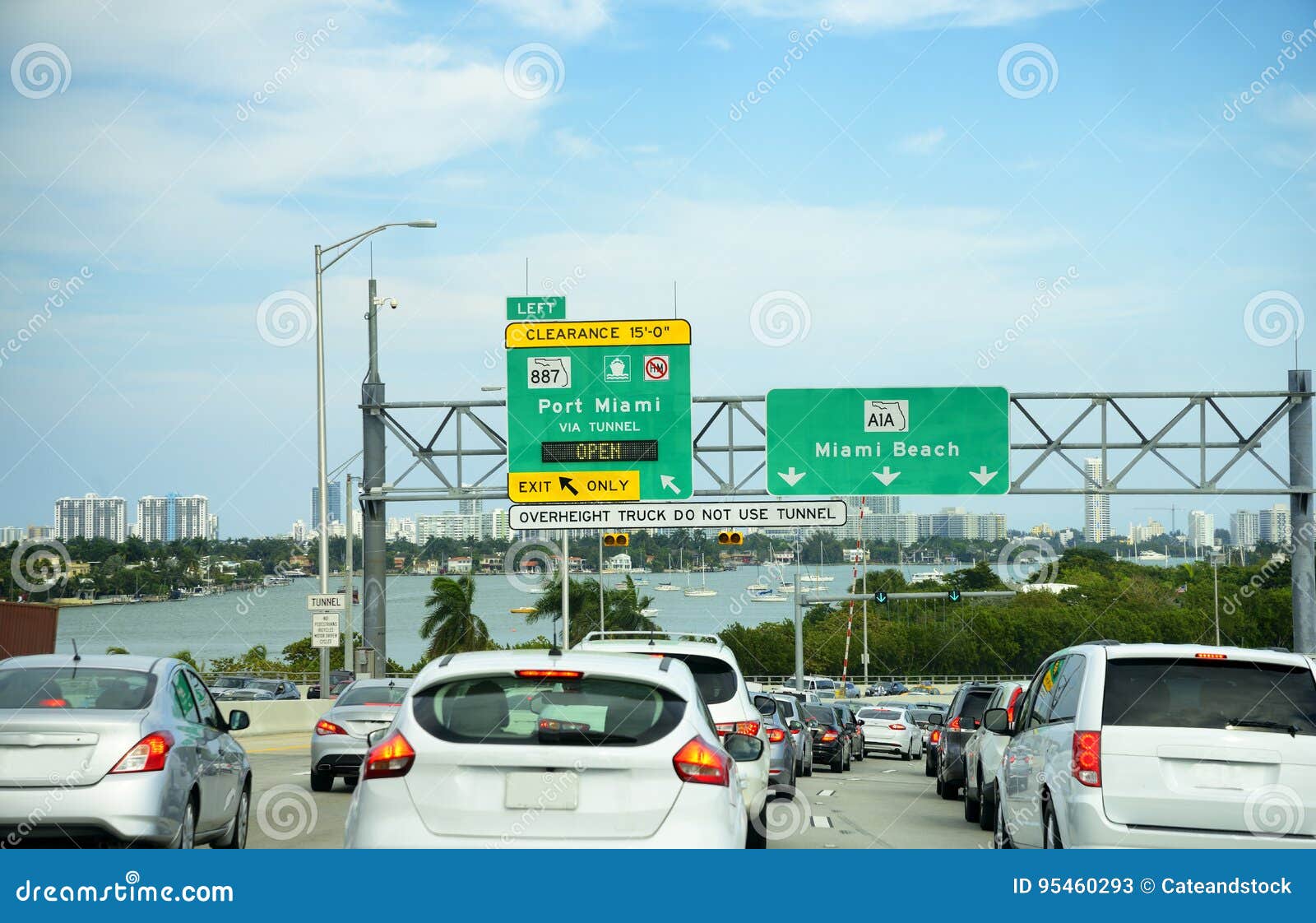 Freeway Stock Photo | CartoonDealer.com #2041530