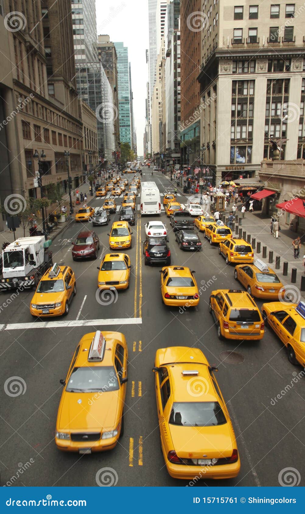 Traffic in New York editorial photo. Image of york, high - 15715761