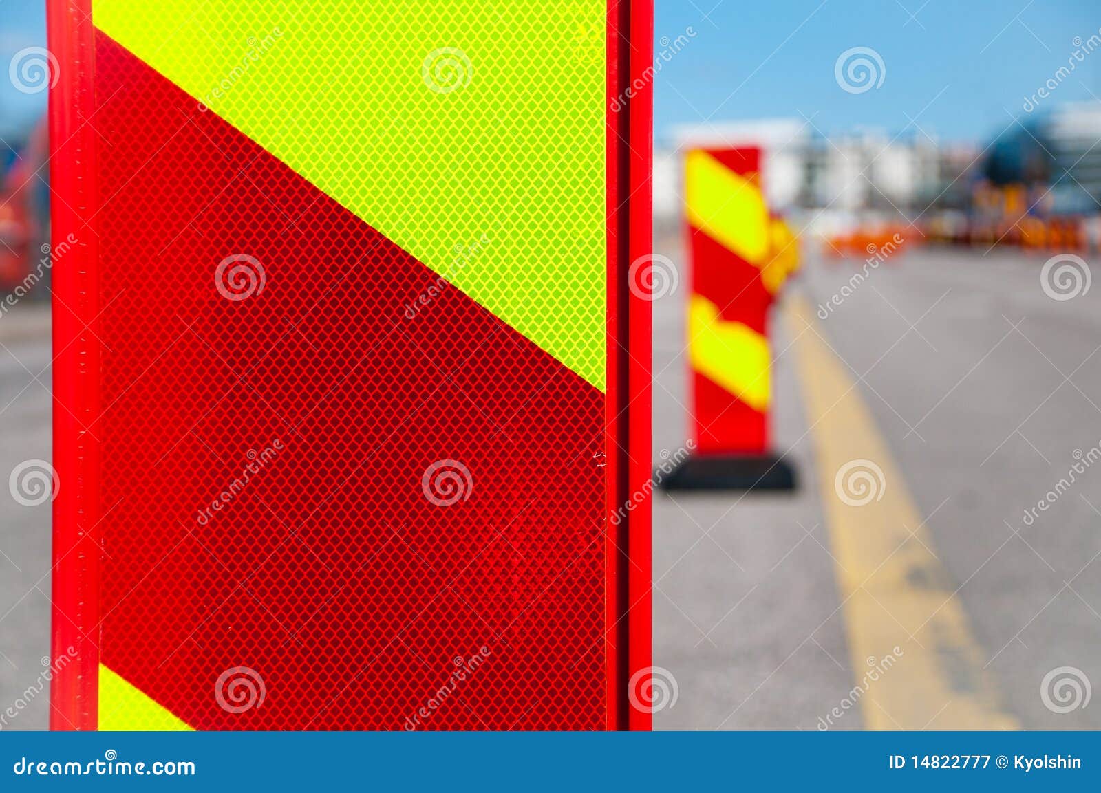 Traffic reroute signs stock image. Image of sign, blue - 14822777