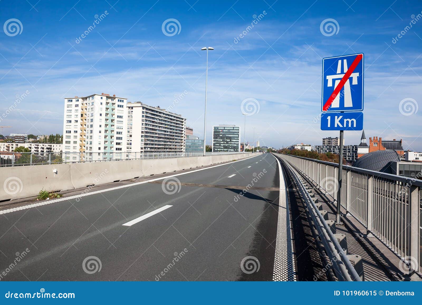 End of the highway stock image. Image of forward, pathway - 101960615