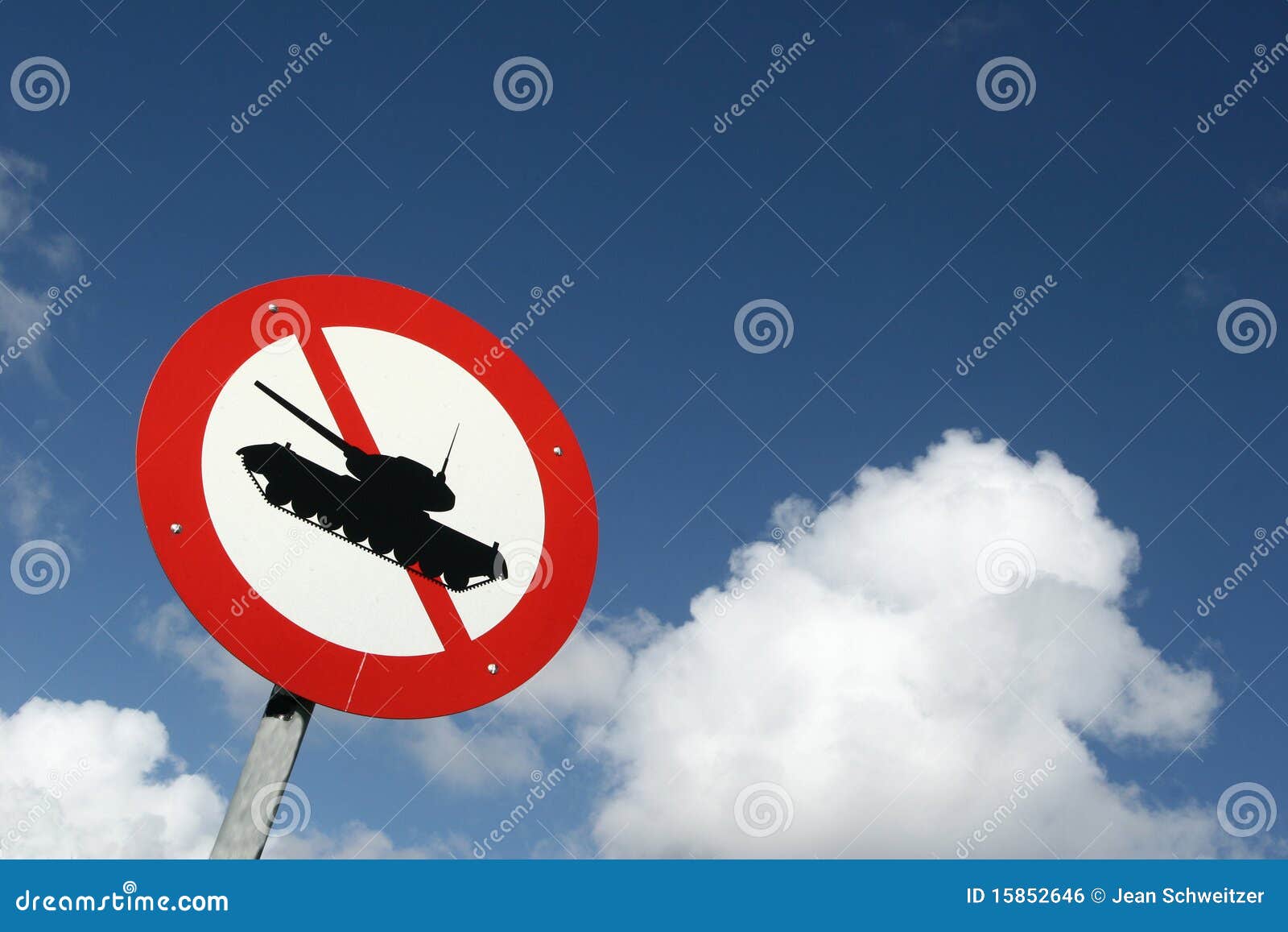 Traffic tank stock photo. Image of signal, outdoor, menace - 15852646