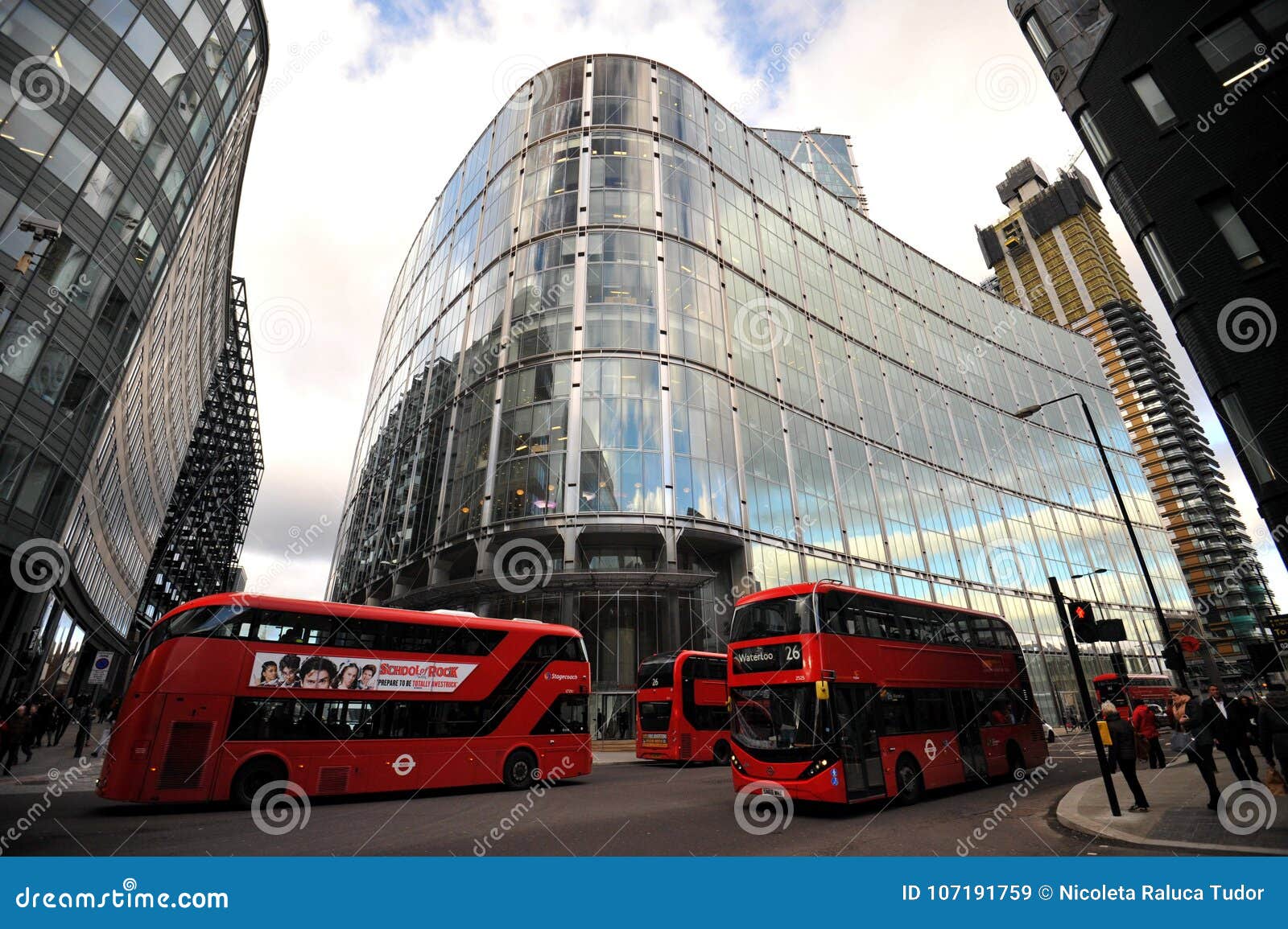 Trafique As Ruas De Londres, Inglaterra Imagem de Stock Editorial ...