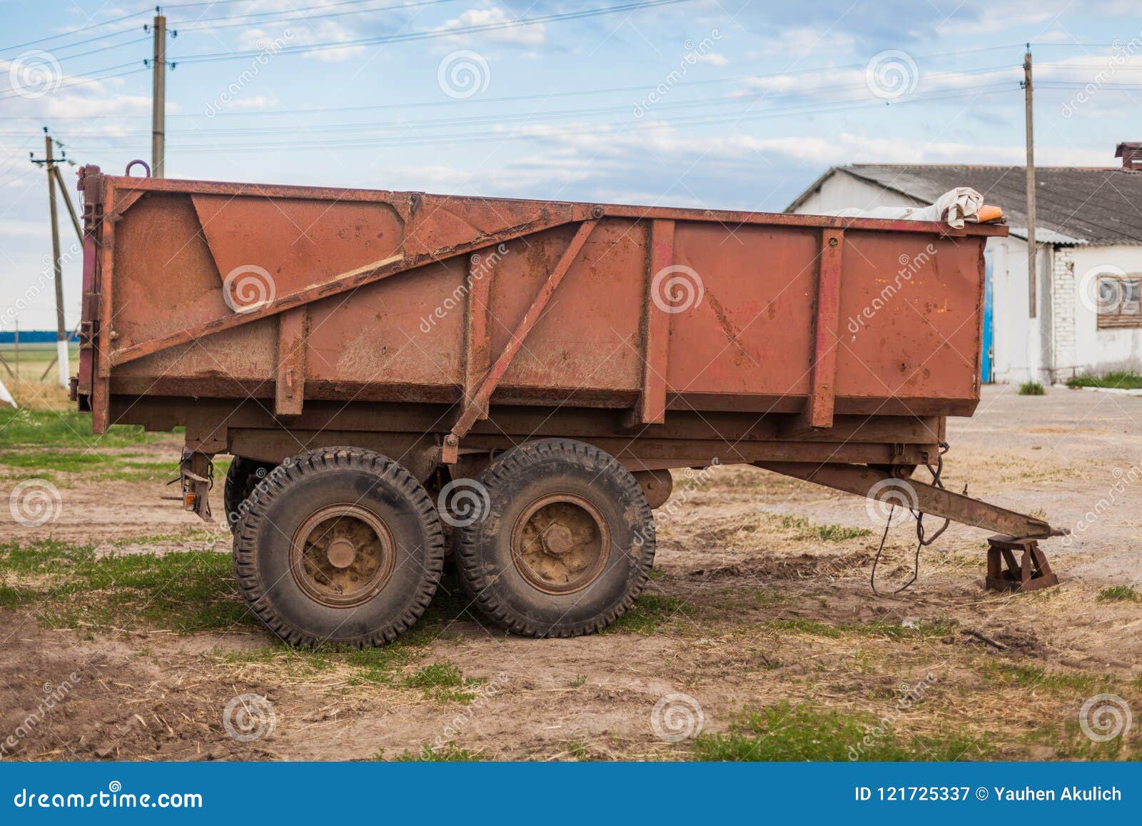 Trailer for a tractor stock image. Image of engine, american - 121725337