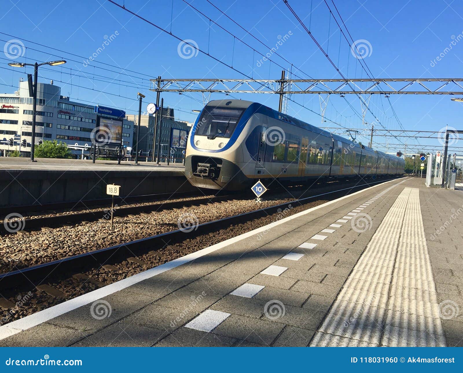 Train arrival editorial image. Image of rack, arrival - 118031960