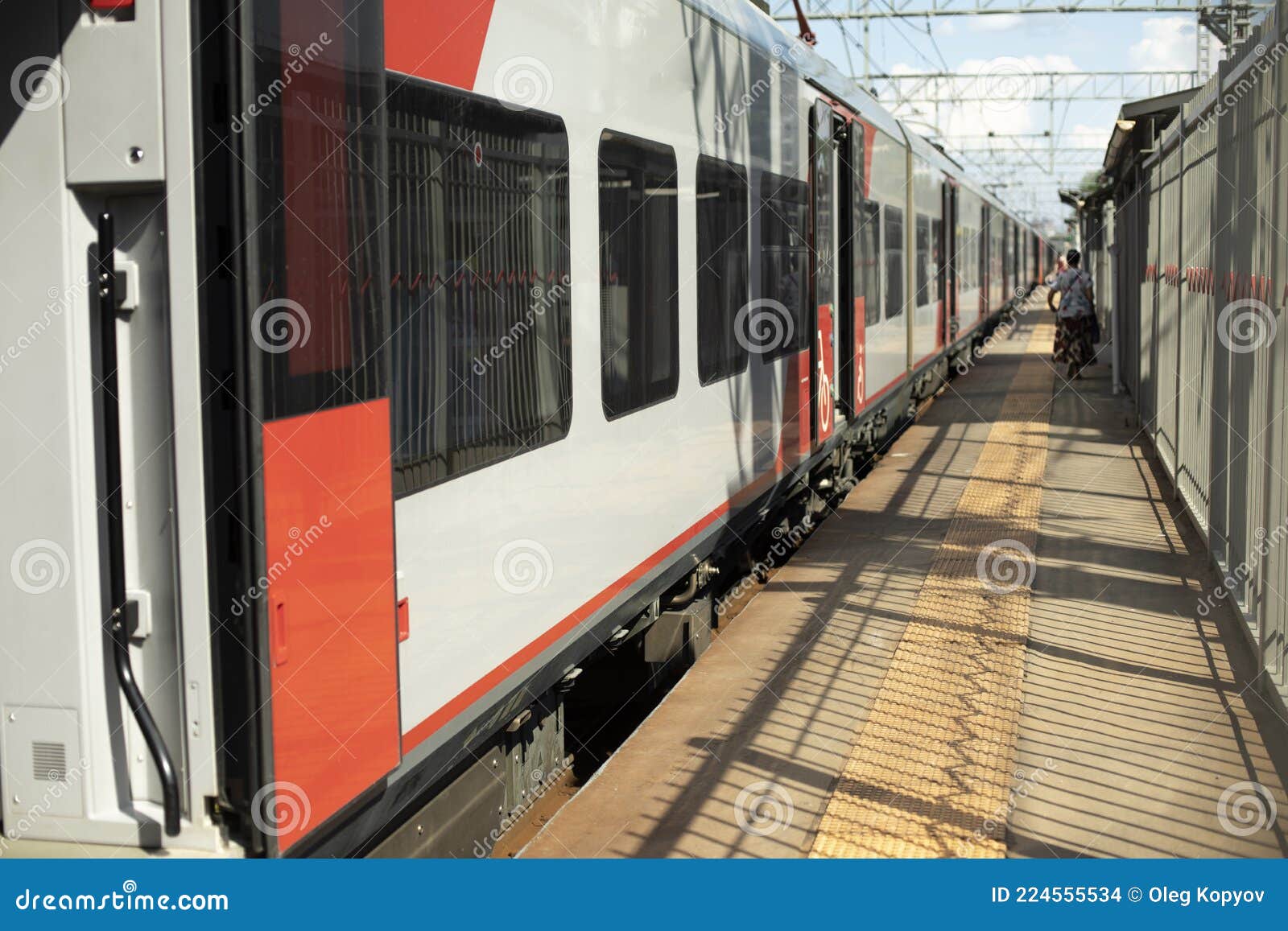 The Train Arrived at the Station Editorial Stock Image - Image of speed ...