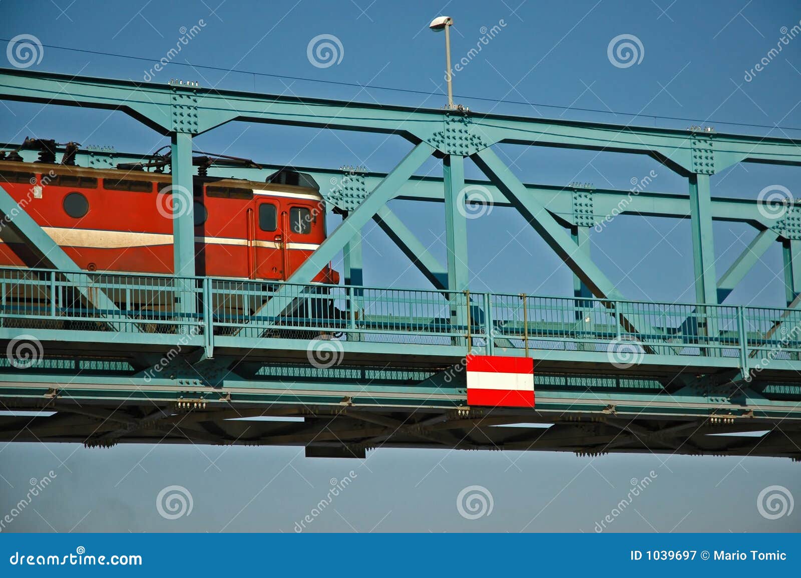 Train On The Bridge Picture. Image: 1039697