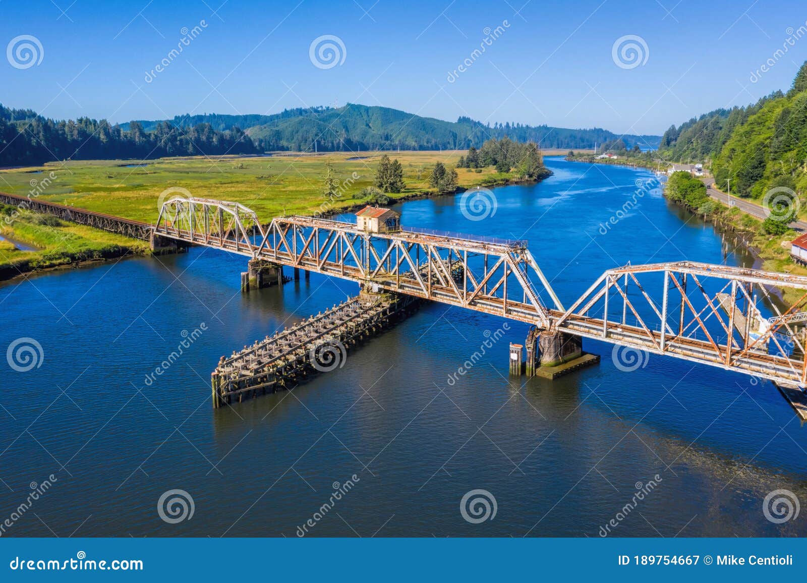 Train Bridge Over the River on the Oregon Coast Stock Image - Image of ...