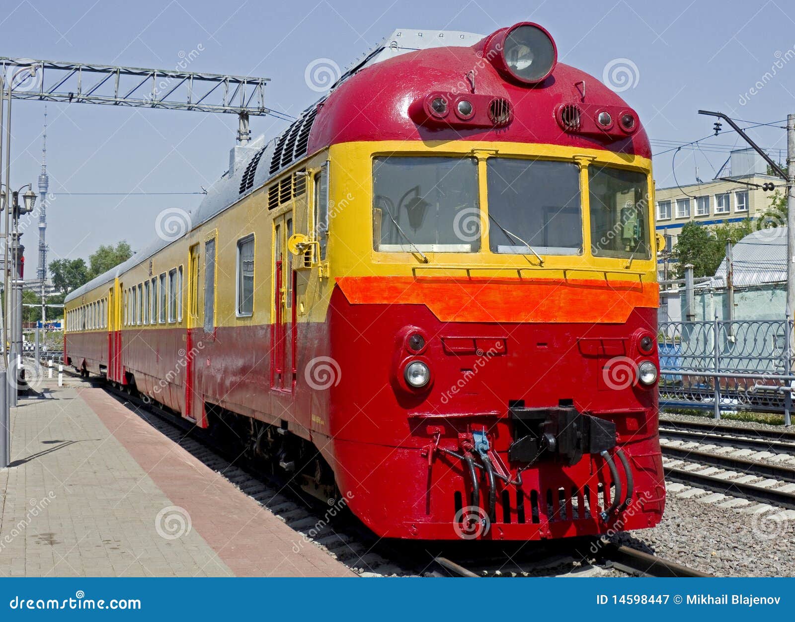 Train diesel 1 image stock. Image du musée, roue, offre - 14598447