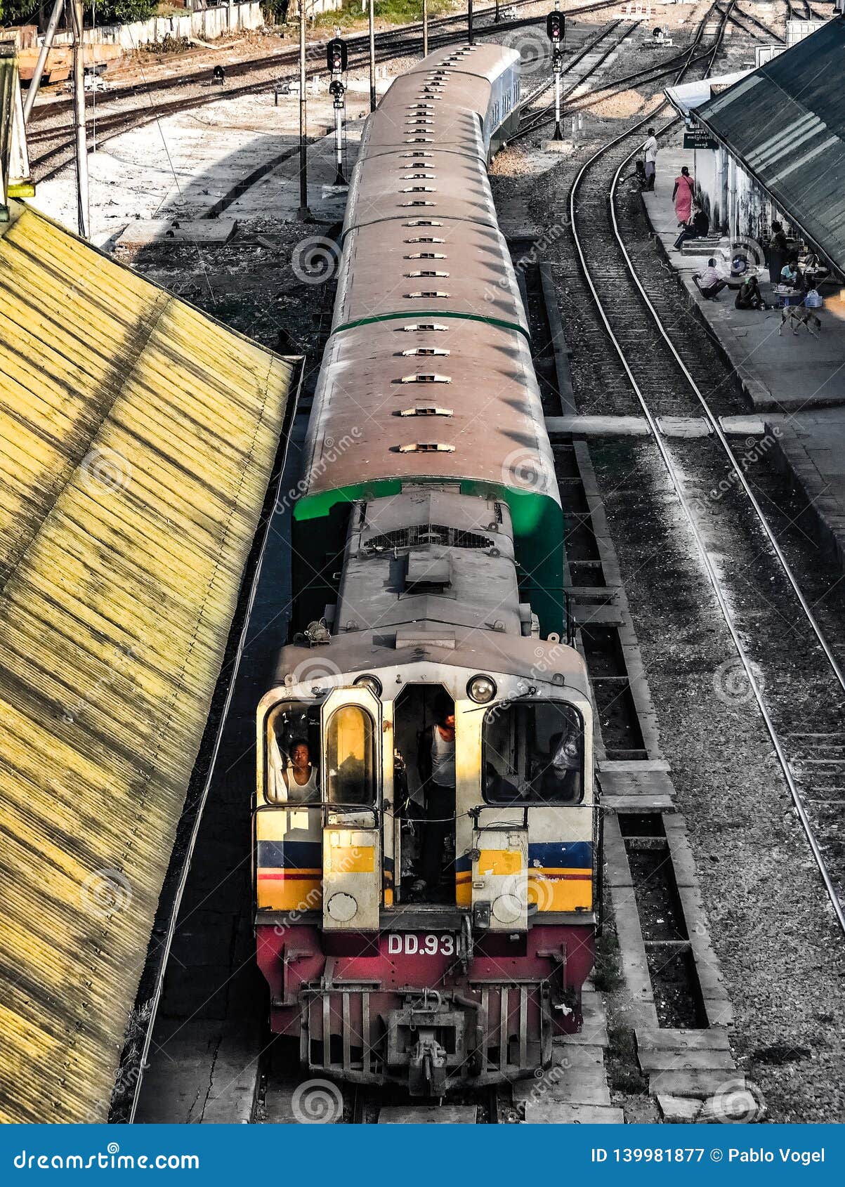 Train heading north editorial photography. Image of myanmar - 139981877