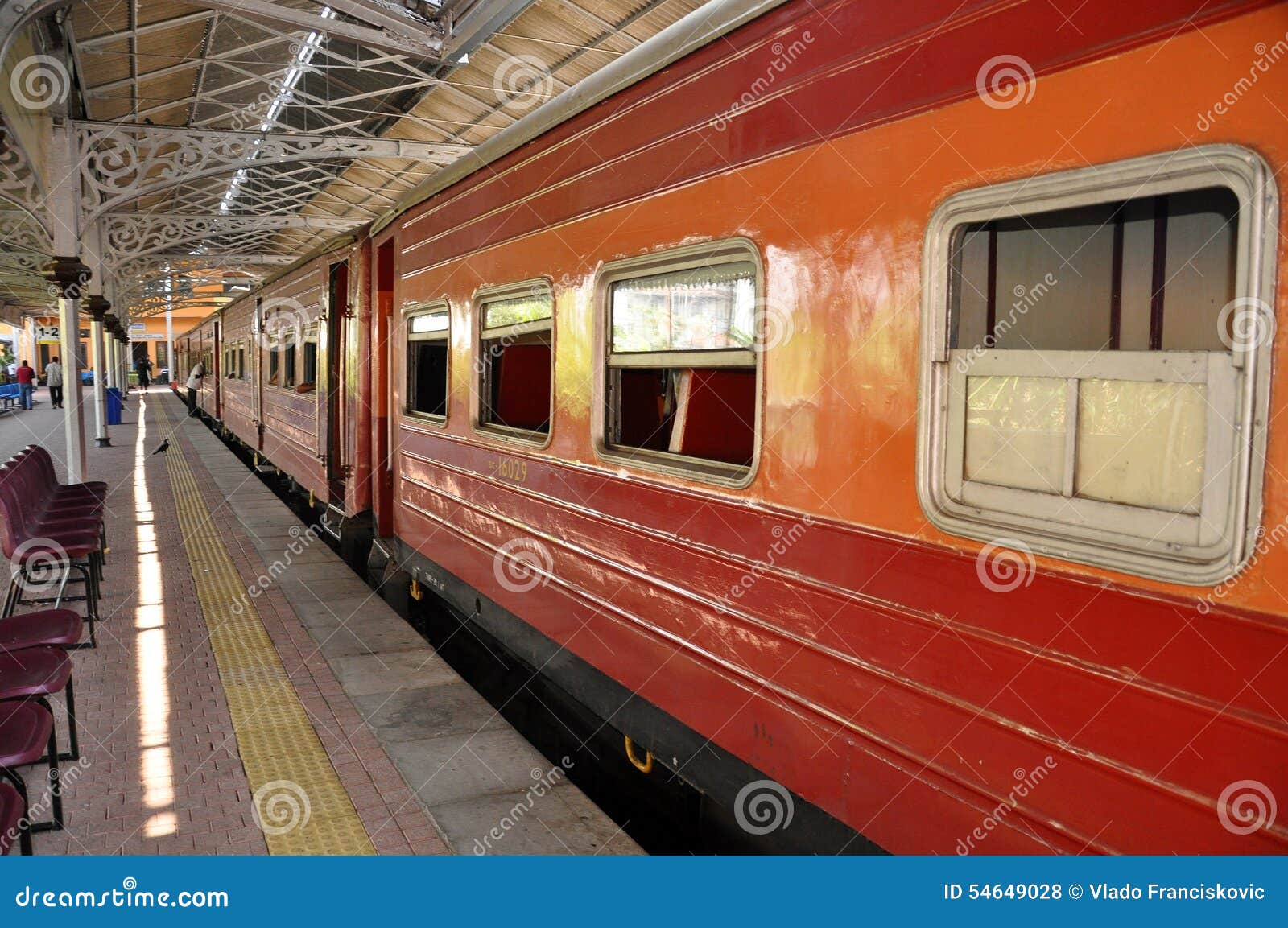 Train at Kandy Station, Sri Lanka Editorial Stock Photo - Image of ...