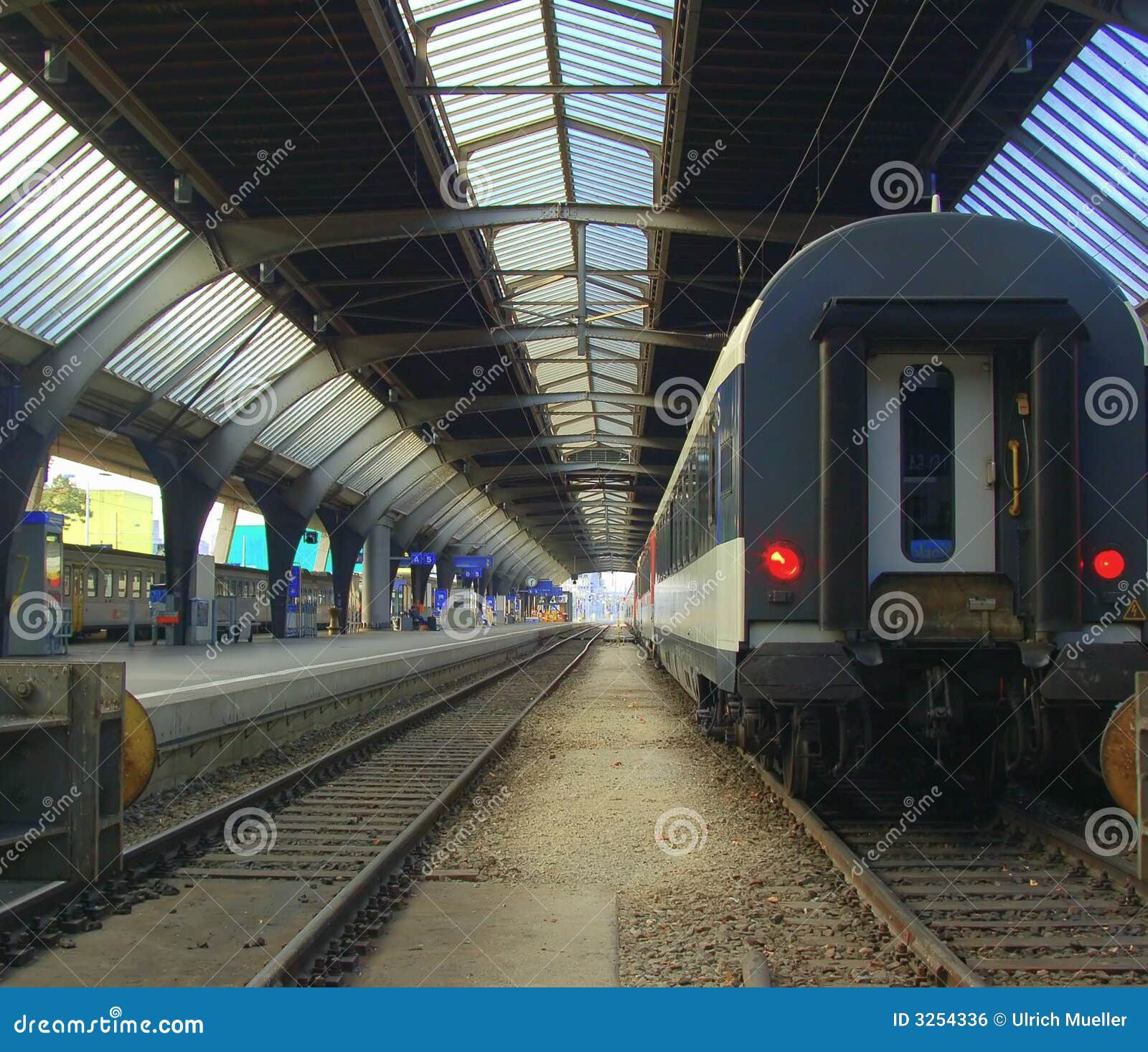 Train leaving the station stock photo. Image of journey - 3254336