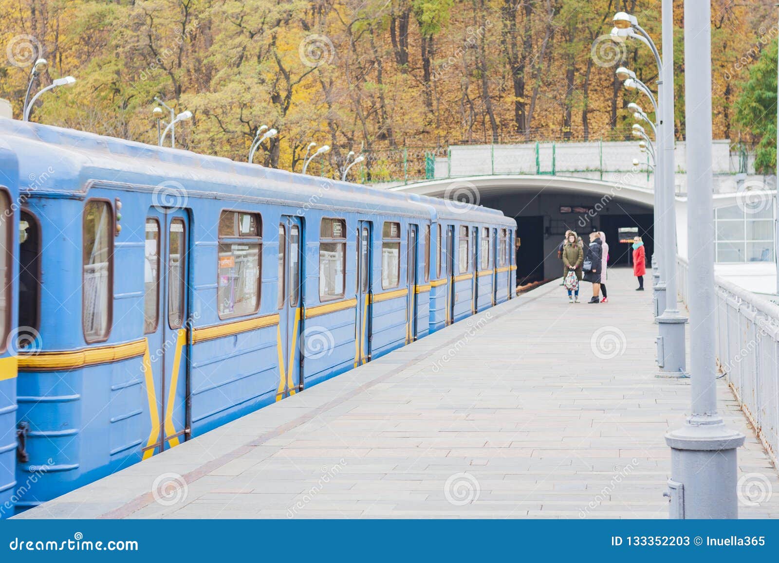 Train on Metro Subway Bridge Over the River Dnieper, Kiev, Ukraine ...
