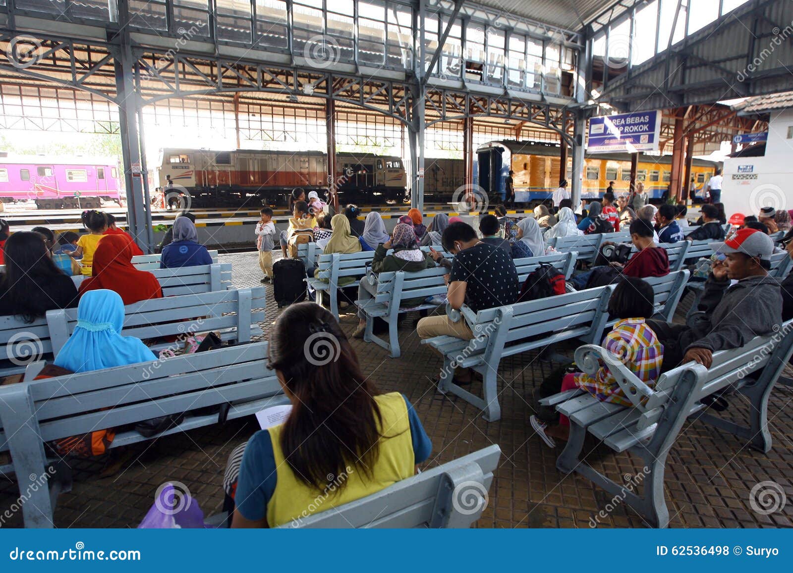 Train passangers editorial stock photo. Image of passengers - 62536498