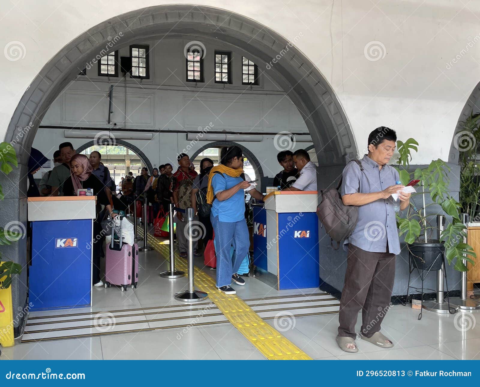 Train Passengers Queue To Enter the Train Departure Platform Editorial ...