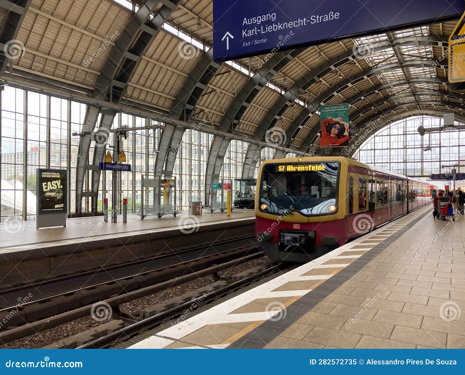 Train at the Platform of Berlin Alexanderplatz Railway Station in the ...