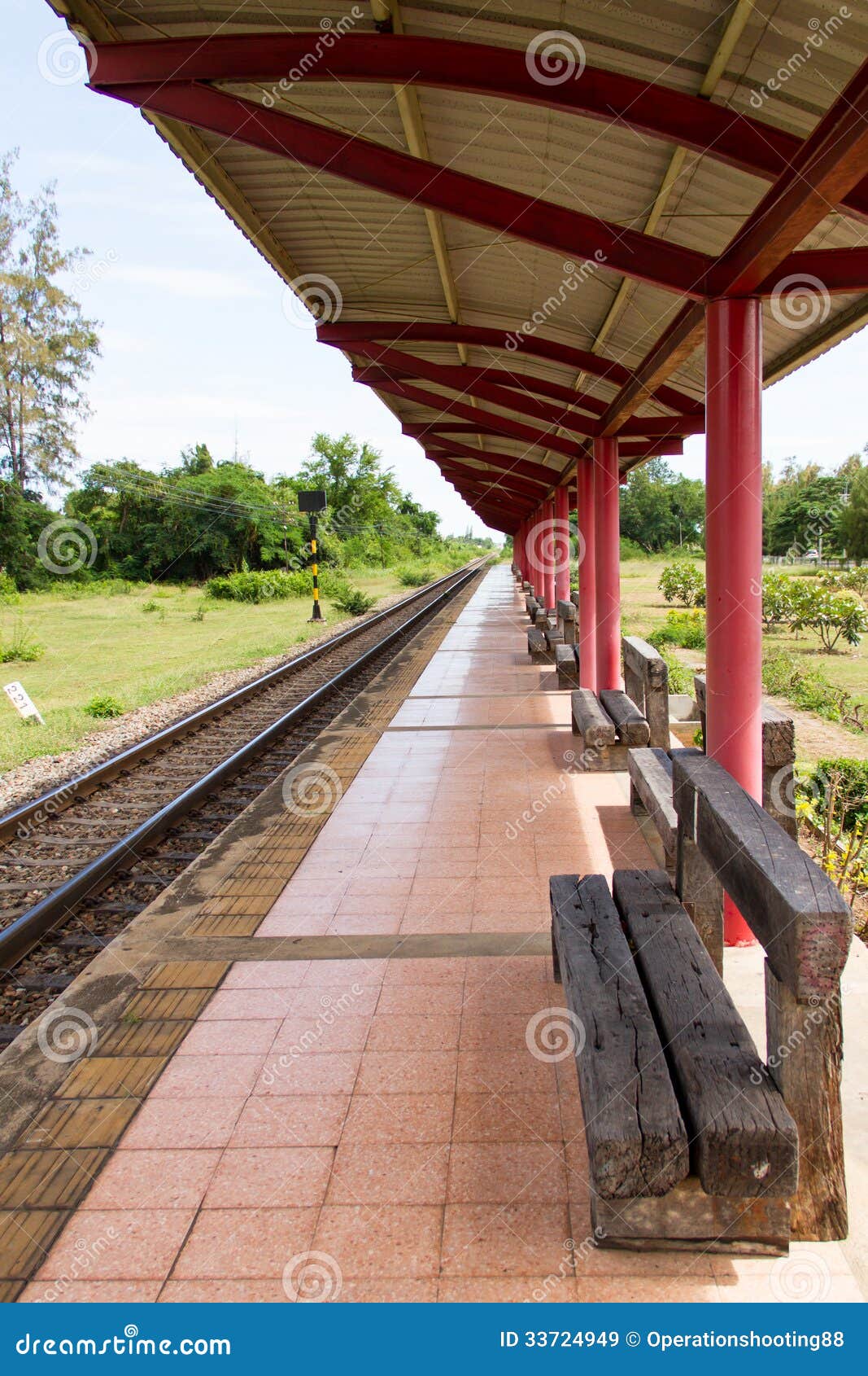 Train platform stock image. Image of fast, blue, people - 33724949
