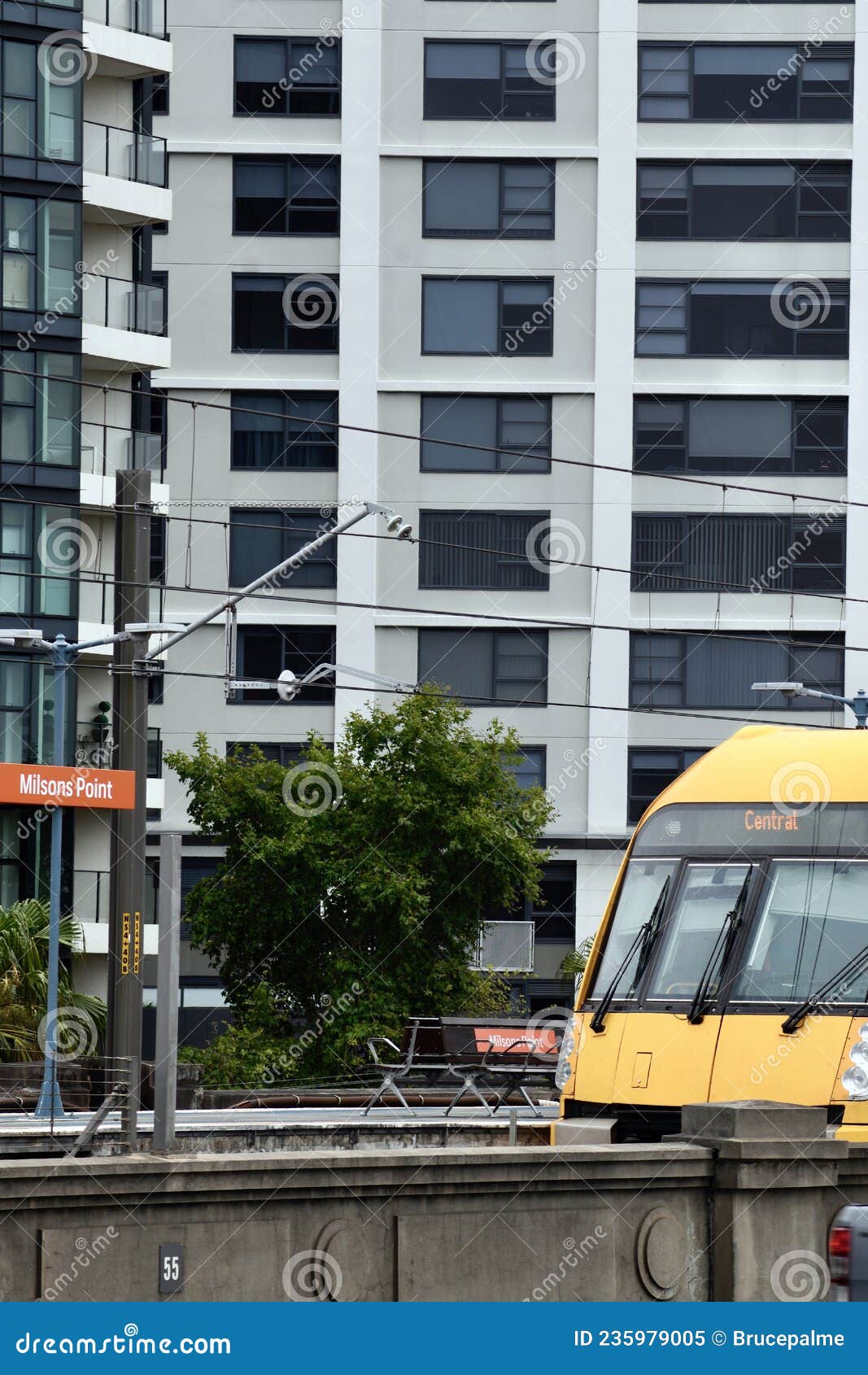 The Train Pulls Onto Milsons Point Railway Station Near the Sydney ...