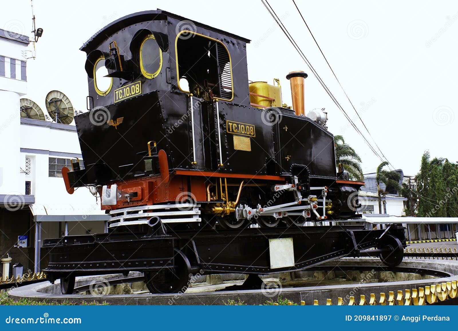 A Train Pump Statue Monument At Jogja Yogyakarta Indonesia Editorial ...