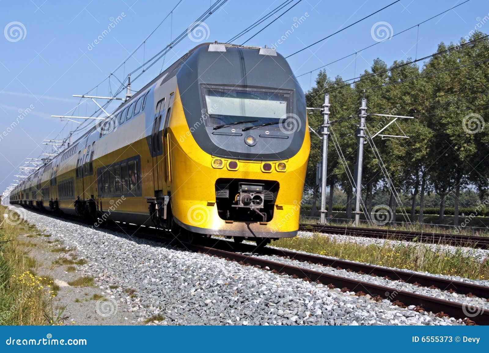 Train Running In Tunnel. Design. Animation Of Moving Train With Glowing ...