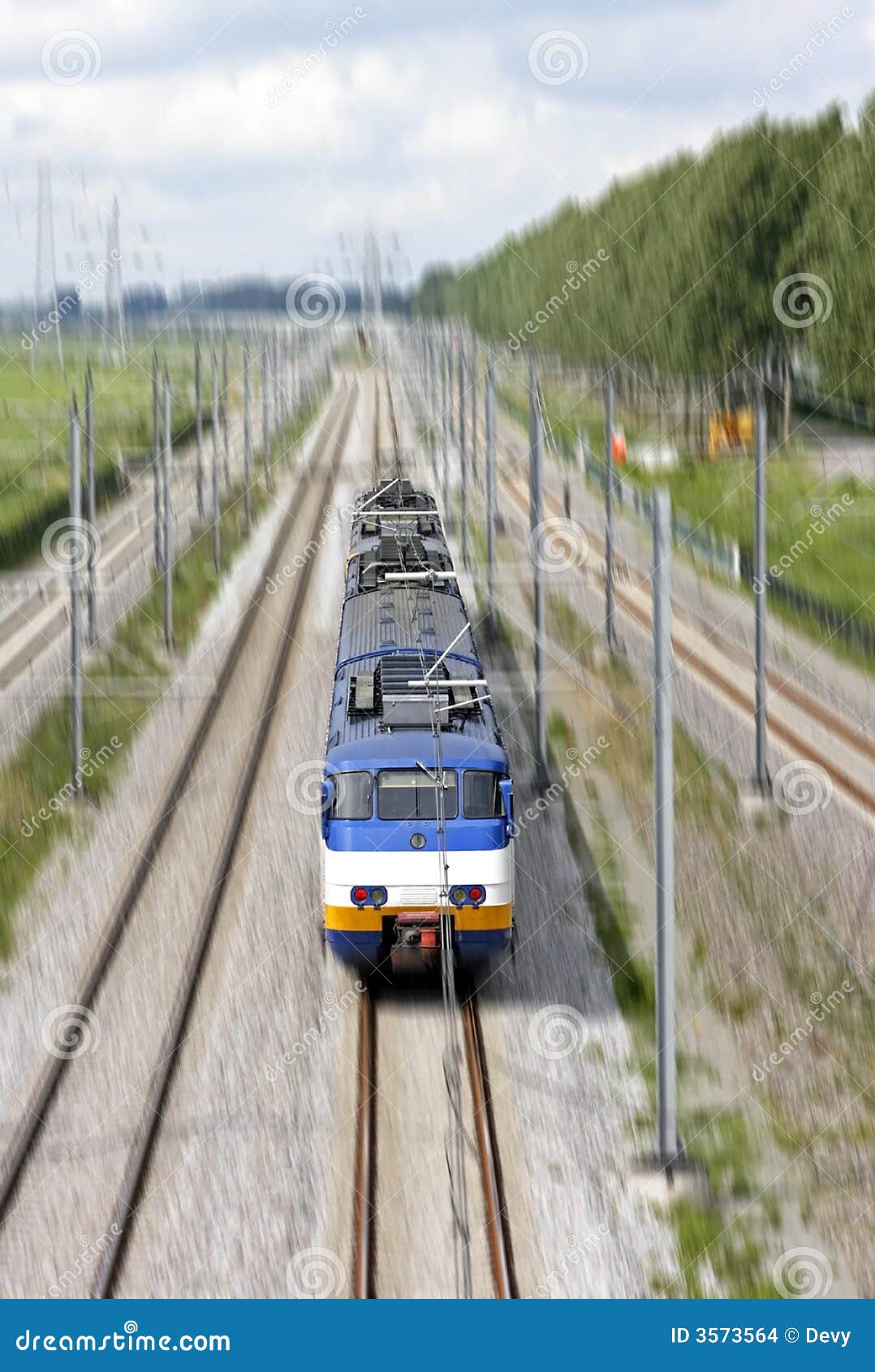 Train Running In Tunnel. Design. Animation Of Moving Train With Glowing ...