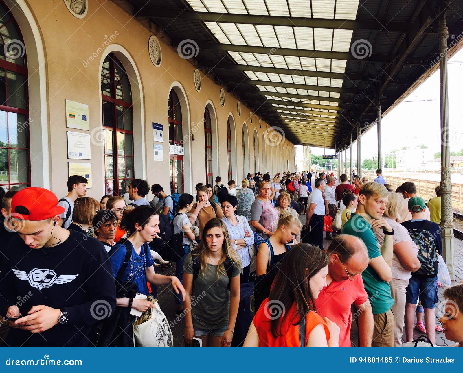 Train Station Crowded with People Editorial Image - Image of vilnius ...