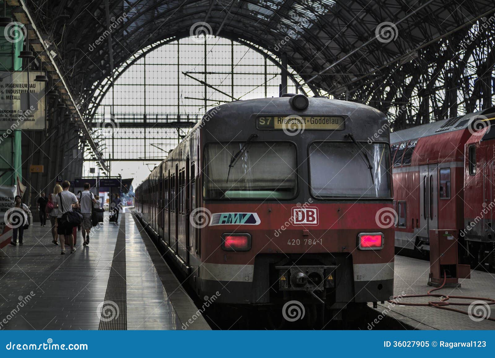 Train Station in Frankfurt, Germany Editorial Image - Image of windows ...