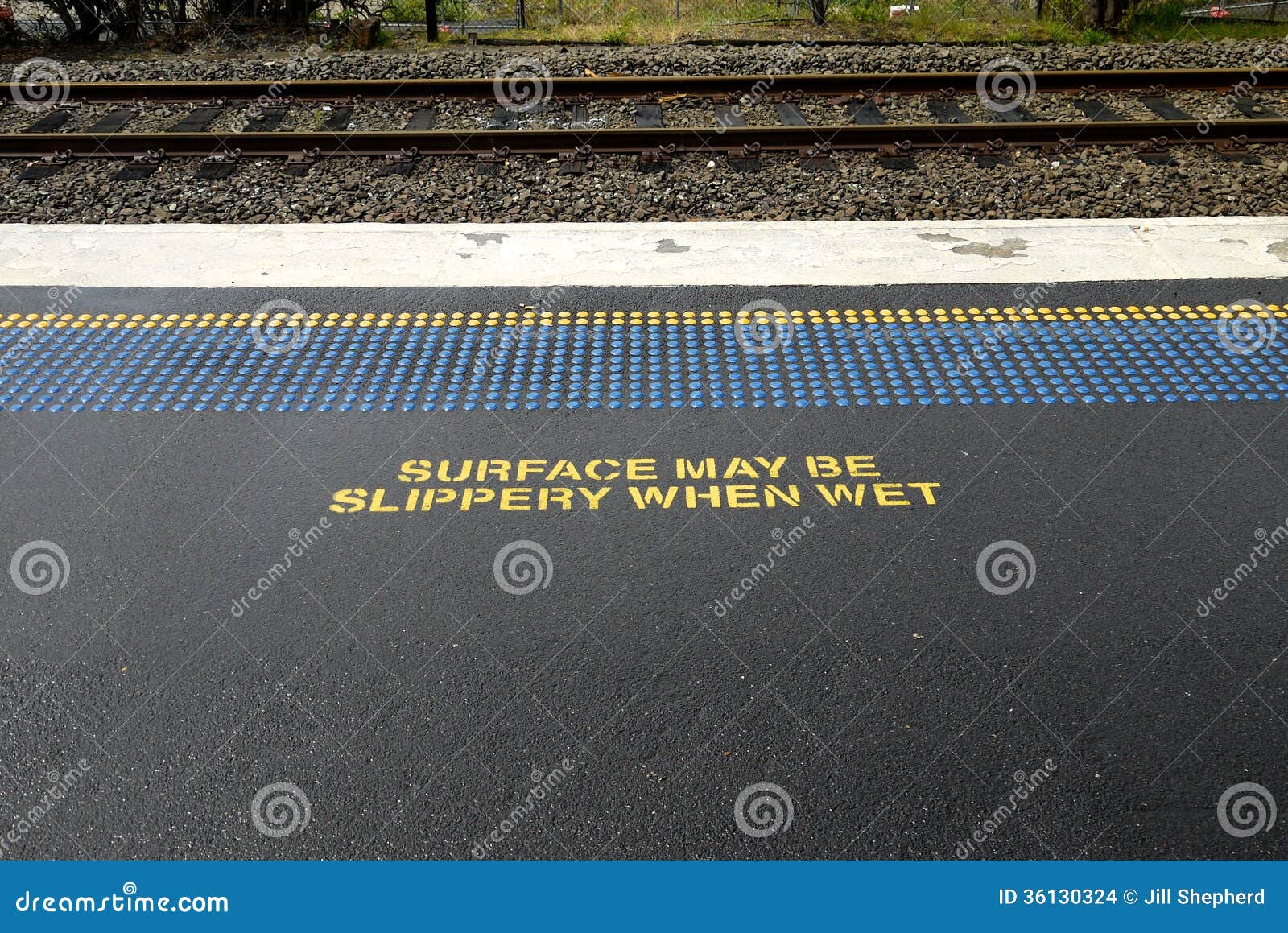 Train Station: Platform Edge Stock Photo - Image of safety, edge: 36130324