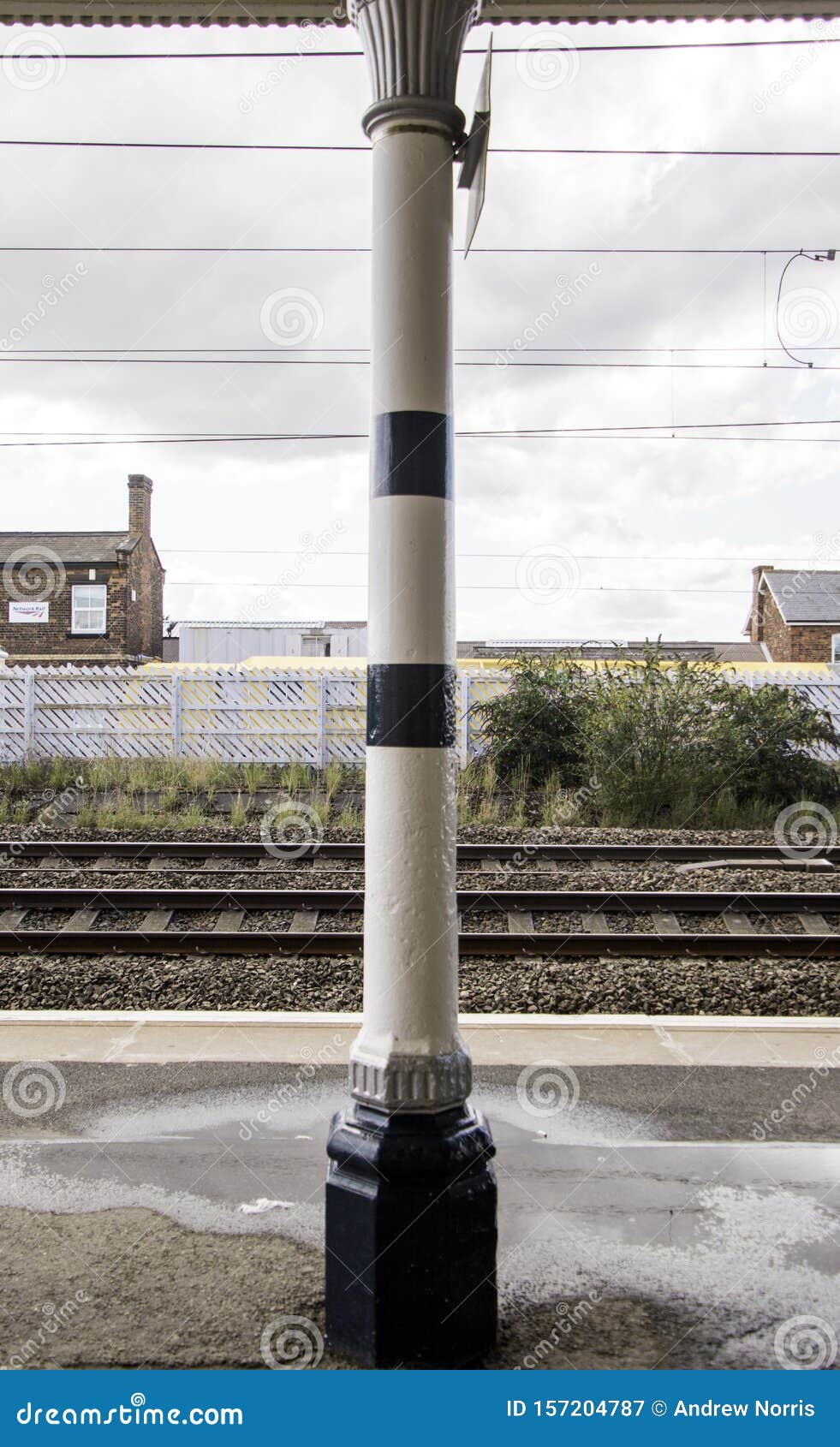 Train Station Platform stock image. Image of scotland - 157204787
