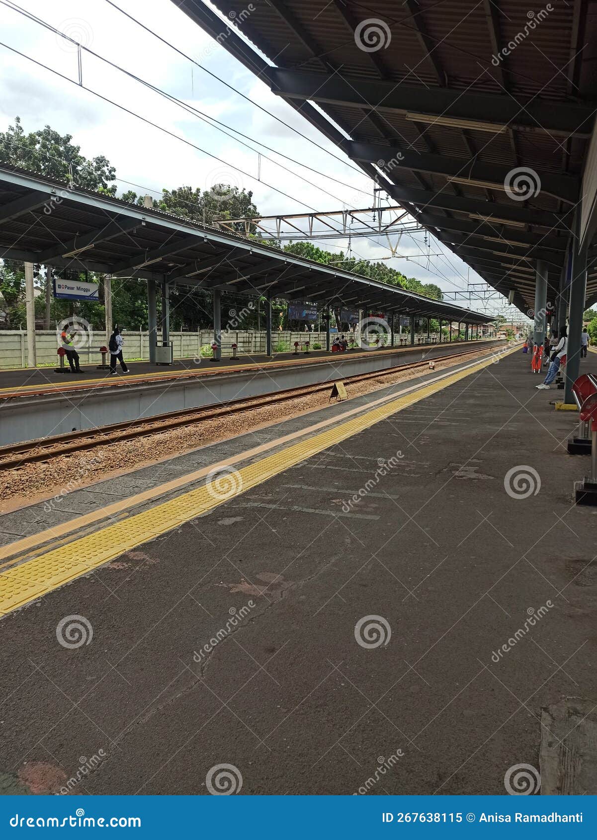 Train Station at the Time, with Beloved Editorial Image - Image of lane ...
